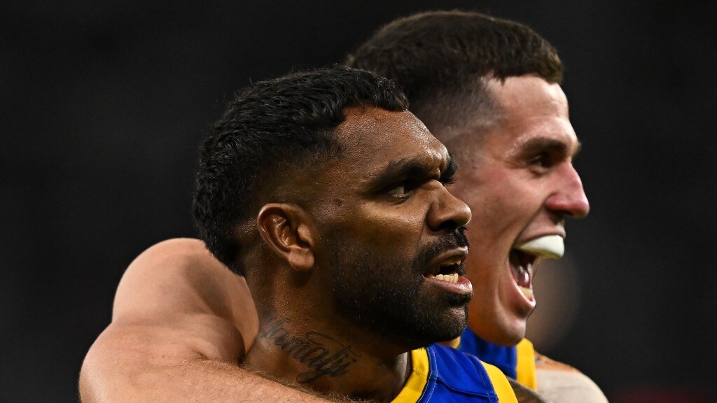 Flyin’ Ryan floats before Waterman sinks another