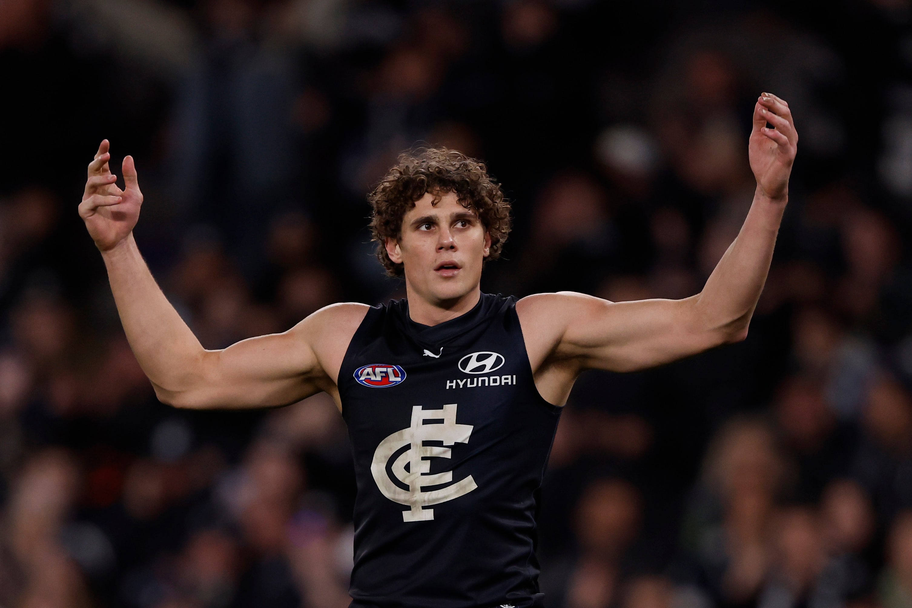 Voss defends star after criticism for 'off moment'