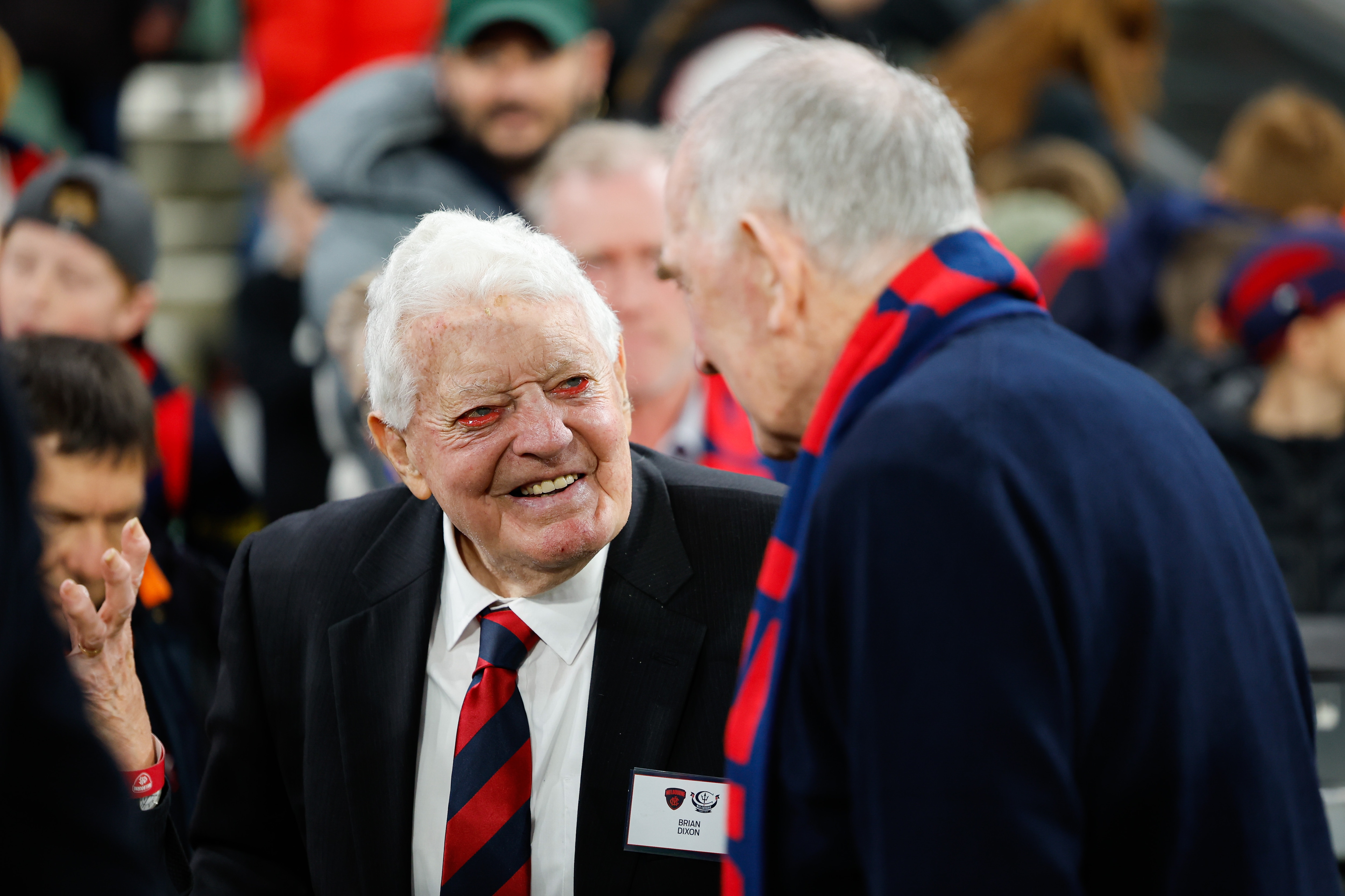 Former Demons great, politician Brian Dixon farewelled at state funeral