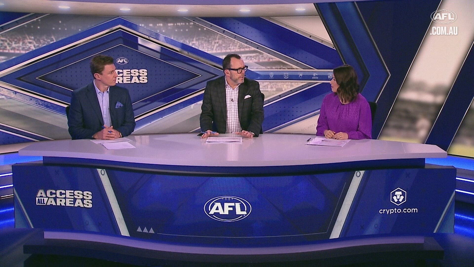 AAA: How to stop Cameron, surprise Stringer suitor, which Swan to tag?