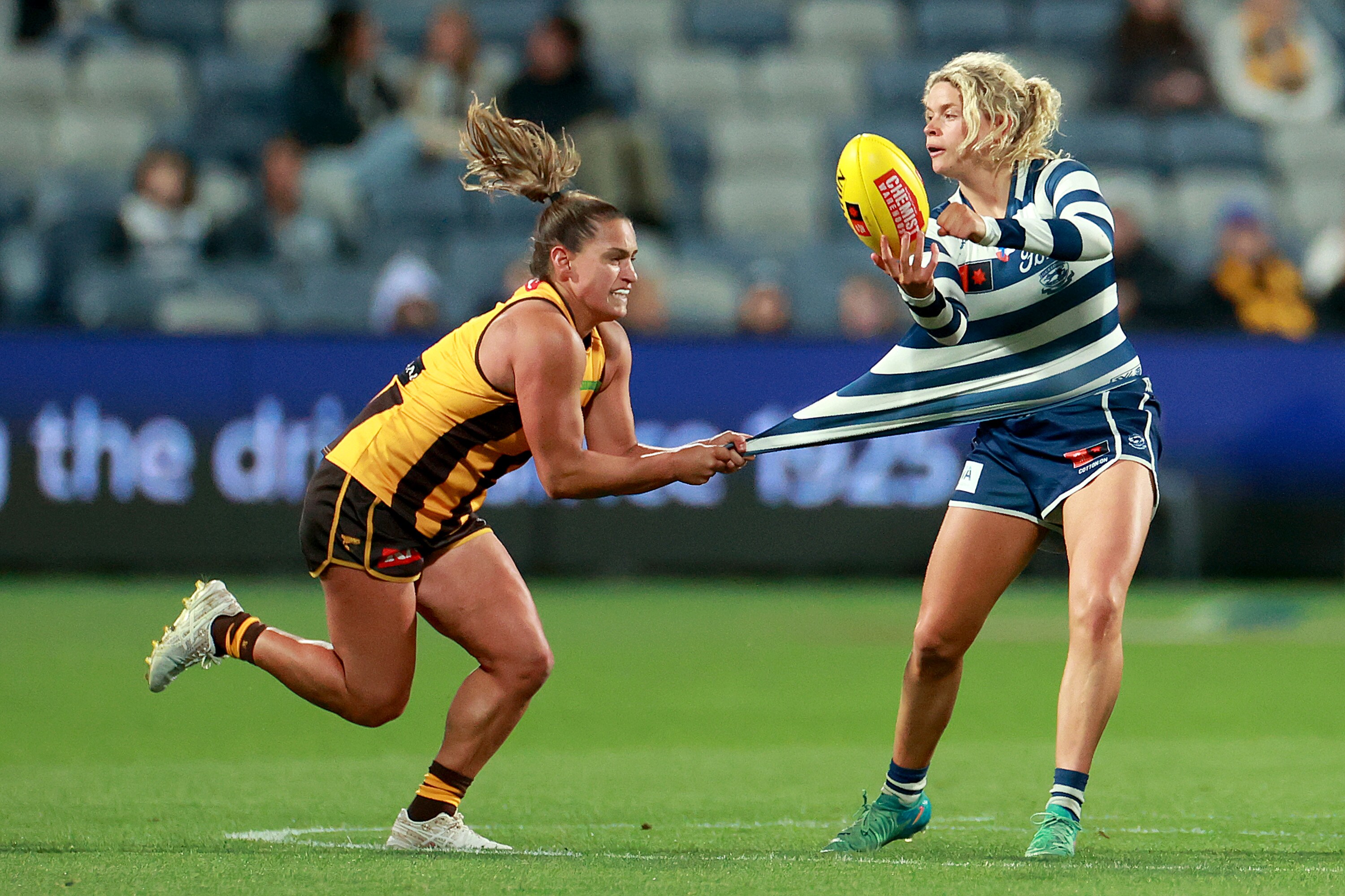 Cats out to back up strong win as Hawks visit. LIVE from 7.15pm AEST