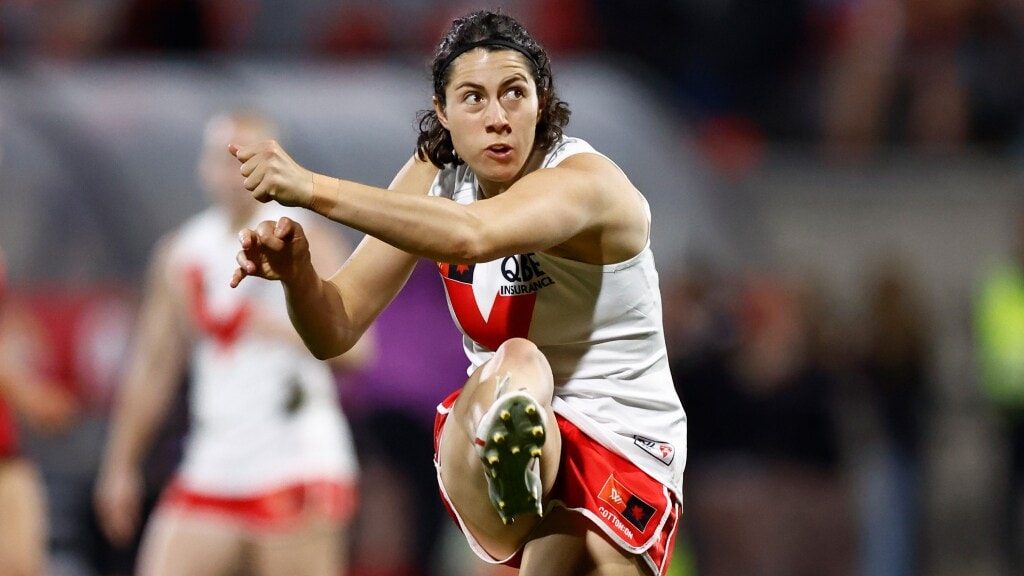 Swans strike back through Privitelli pearler