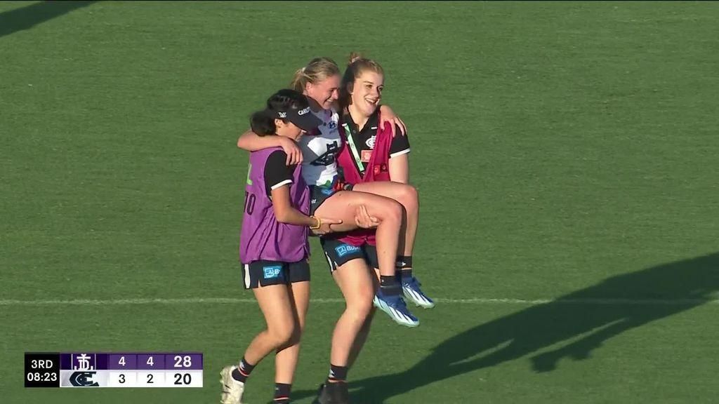 Goss goes down with nasty ankle roll