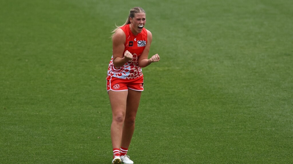 Bella’s stellar five-star show shines bright