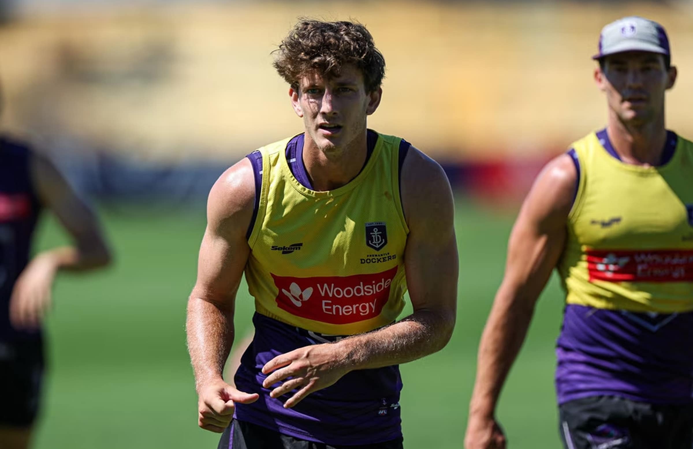 Dockers forward hurt, star midfielder impresses