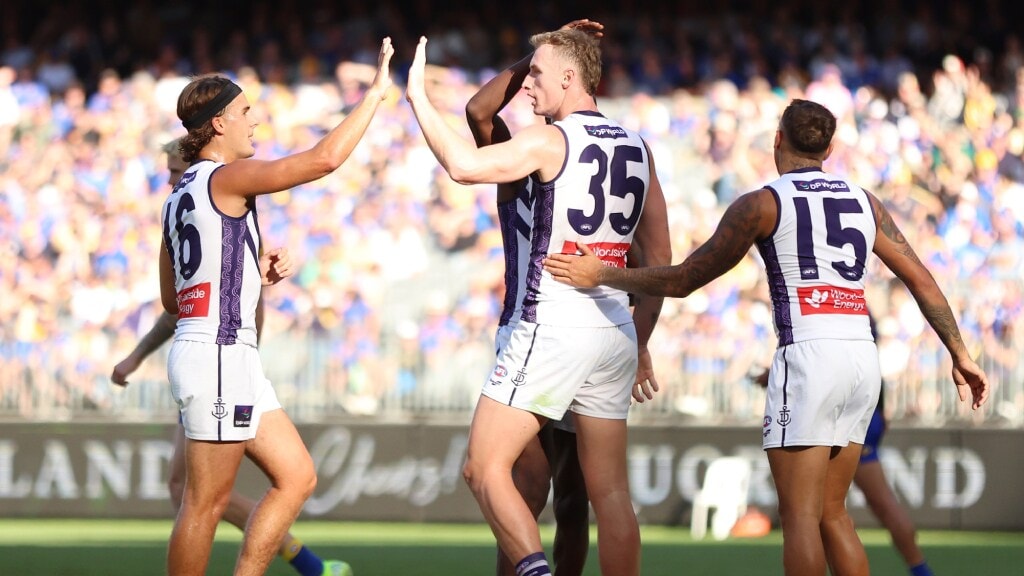 Big Treacy's clinical hat-trick kicks Dockers ahead