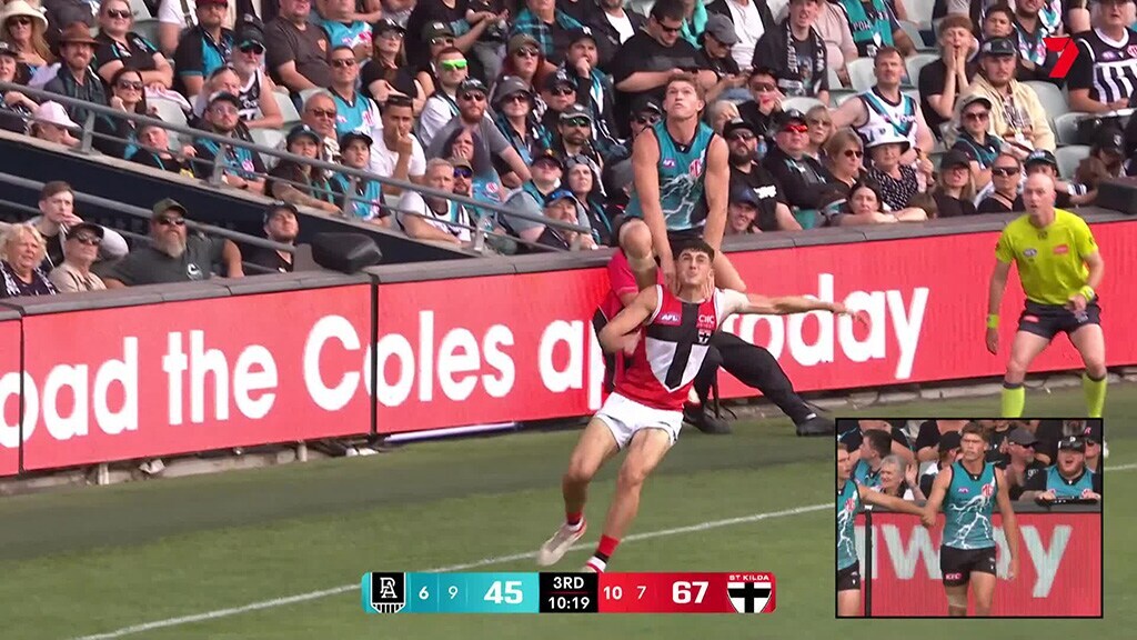 Unbelievable Georgiades fly nearly produces epic mark