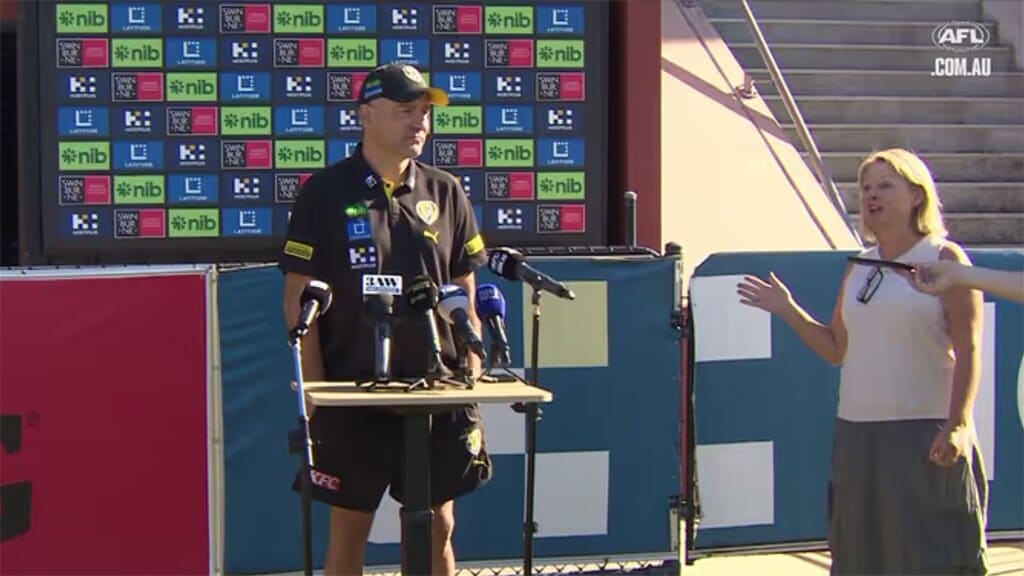Tigers' tense press conference, Hardwick fires back at reporter