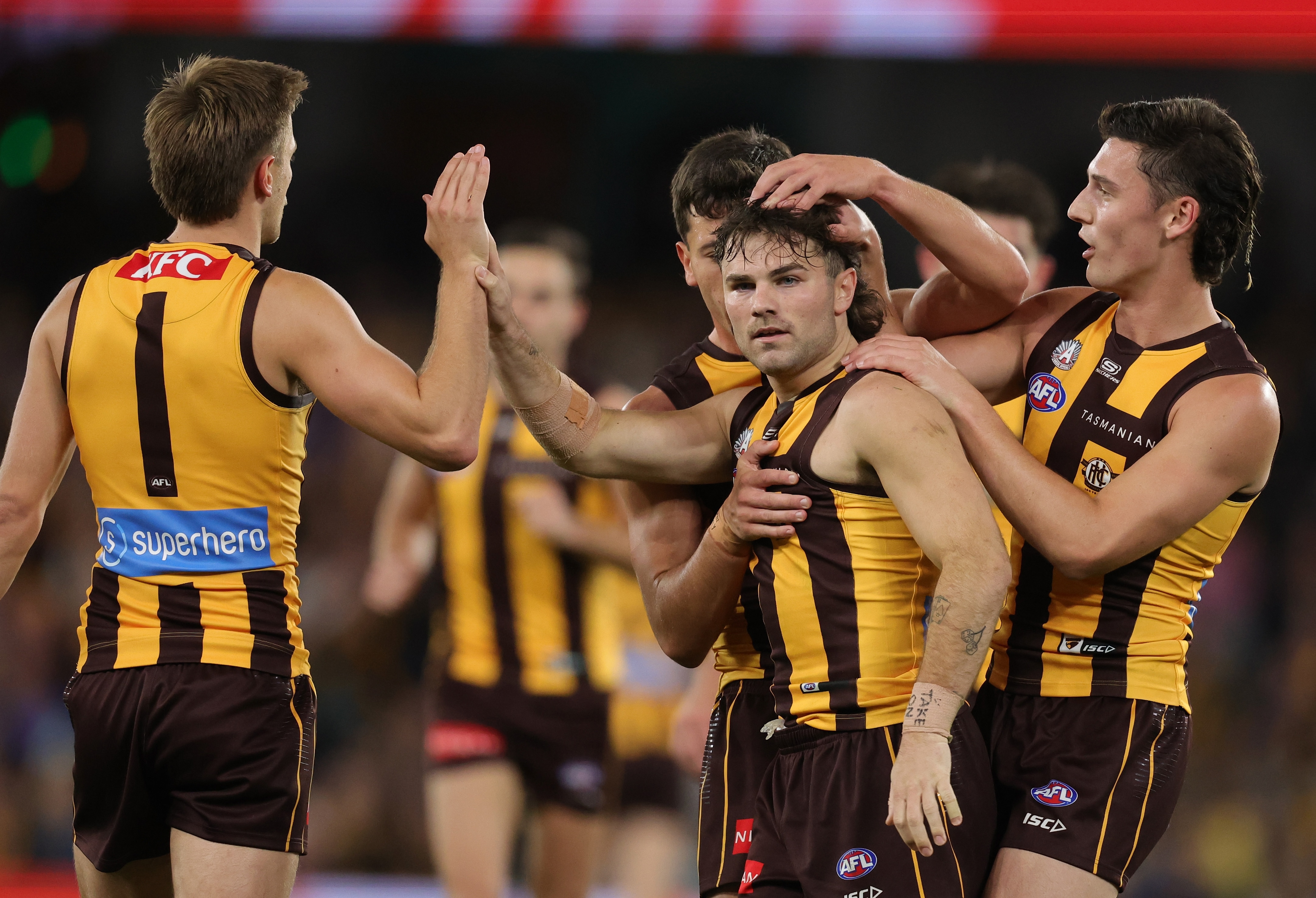 Hawks off target but back on track against Eagles