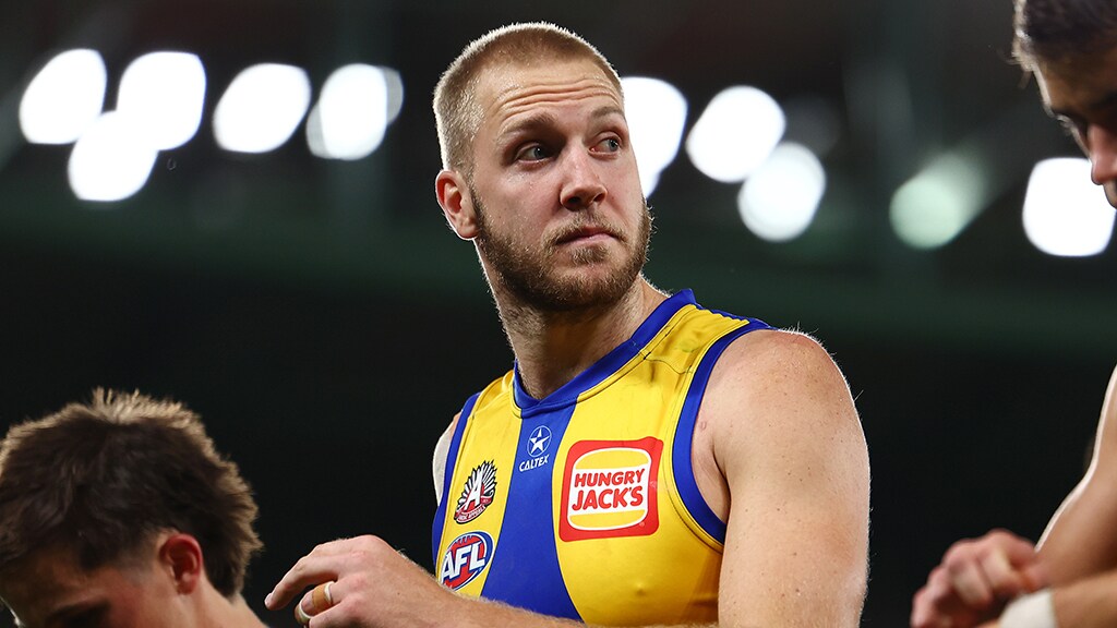 Allen on fan 'hate', Magpie changes, Giants back Stringer