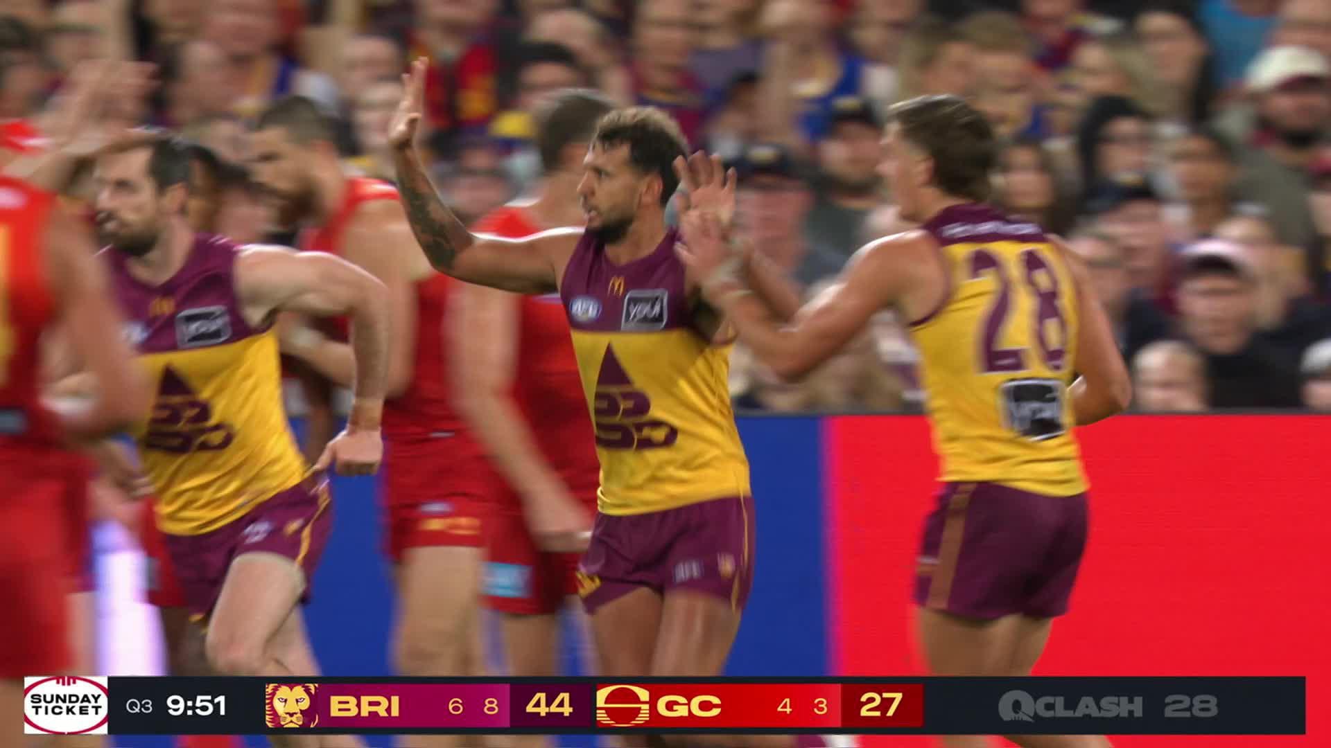 Ah Chee cashes in as the contest freezes around him