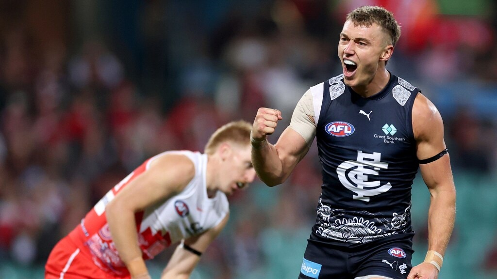Cripps chips in with opener for early statement
