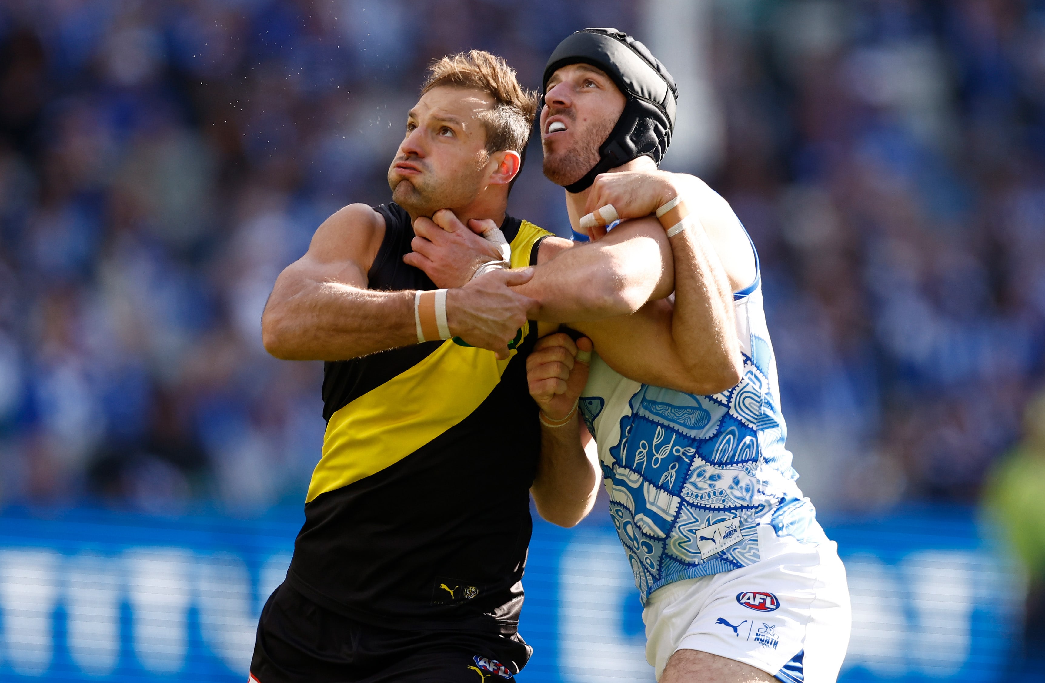 Coaches' votes, R10: SIX perfect 10s as star rucks make a move