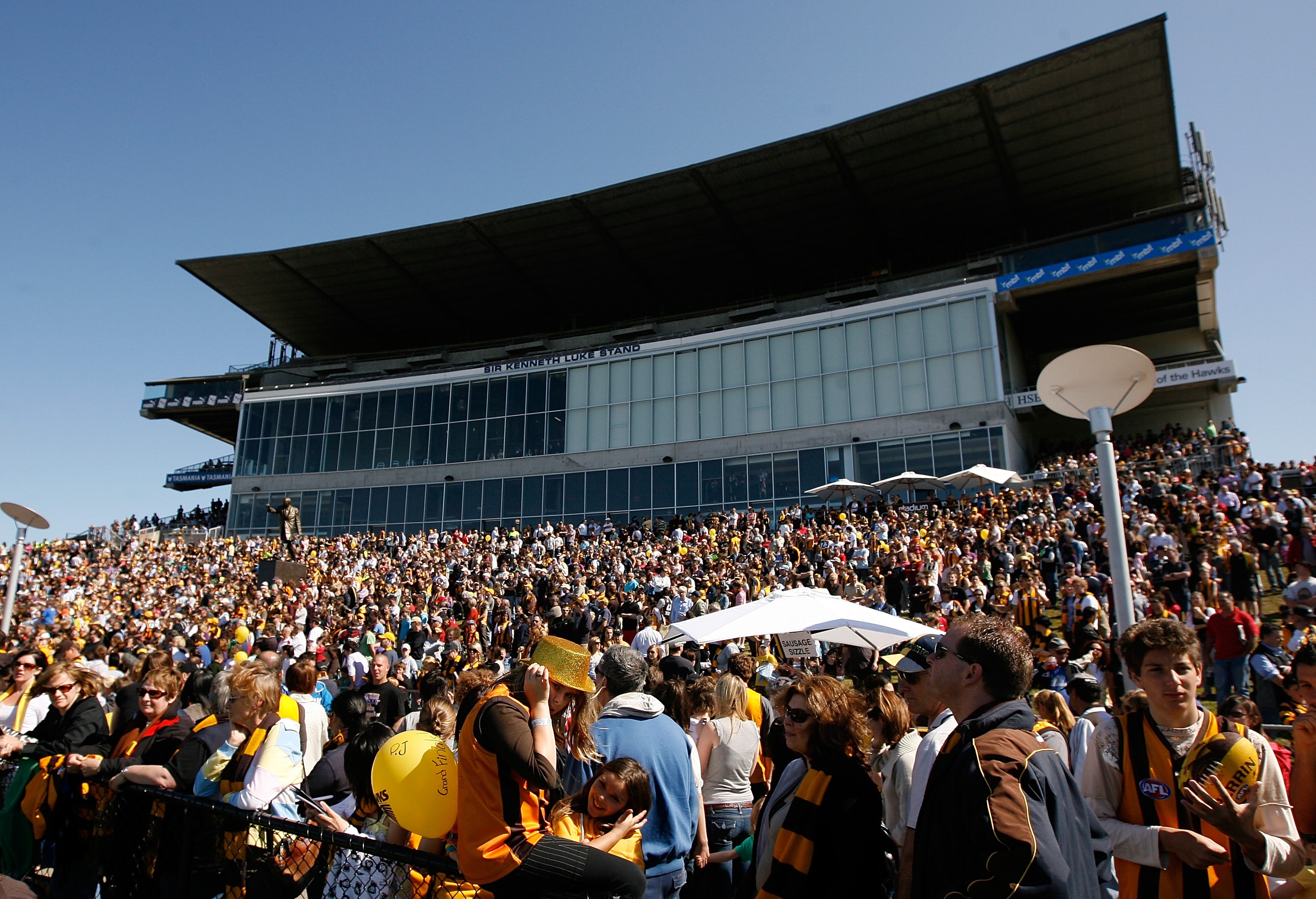 AFL announces purchase of Waverley Park