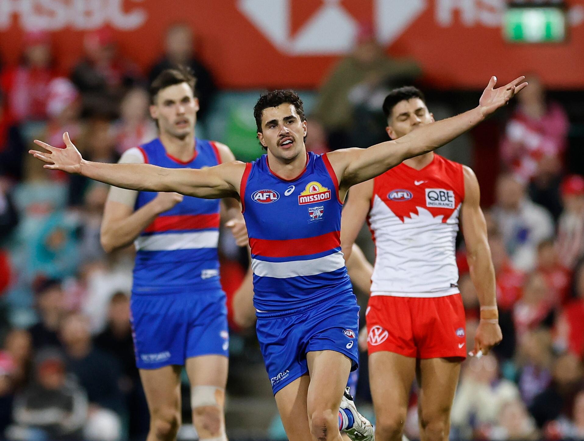 Rising Bulldog set to re-sign, attention turns to in-demand midfielder