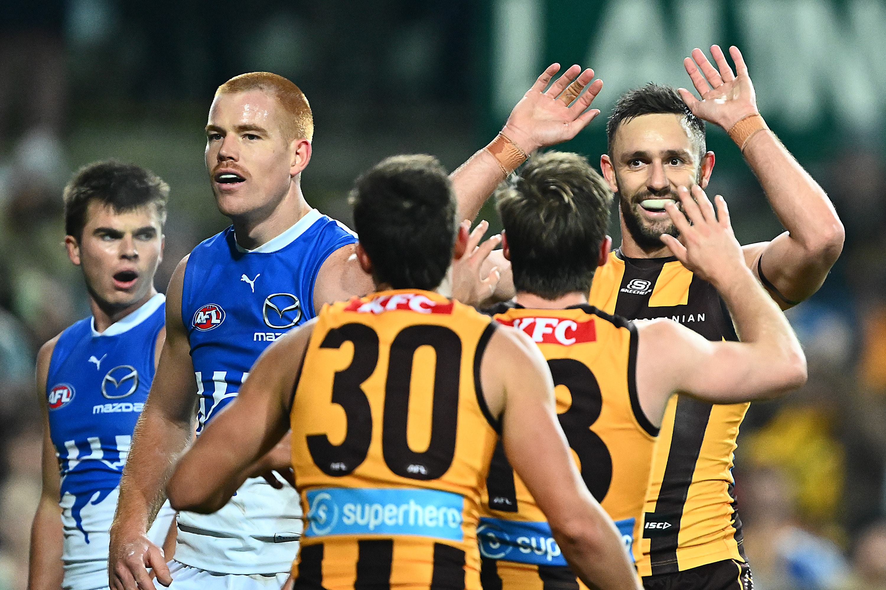 Gunston in seventh heaven as Hawks thrash Roos