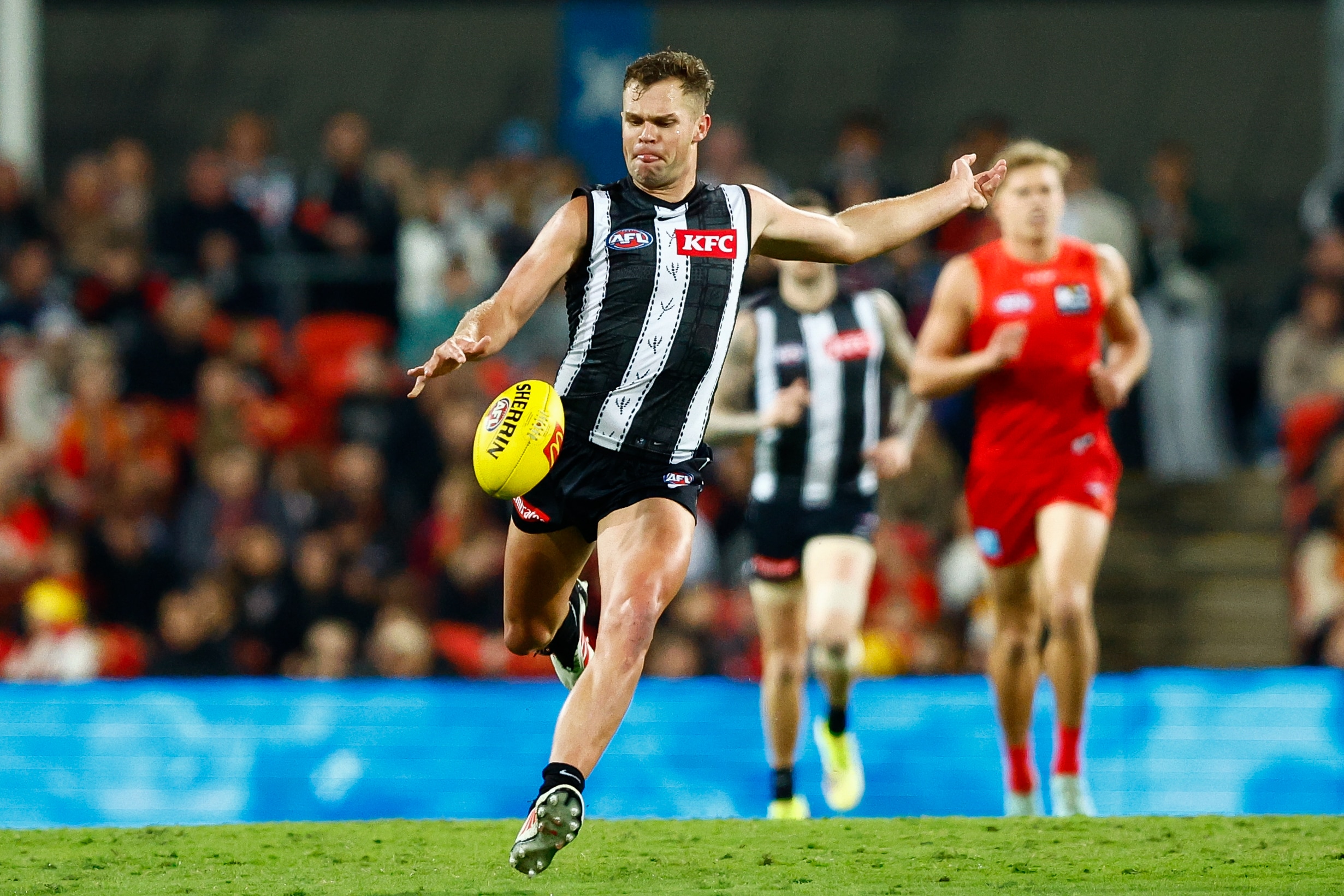 Pies half-back sidelined, defender won't return for Freo clash