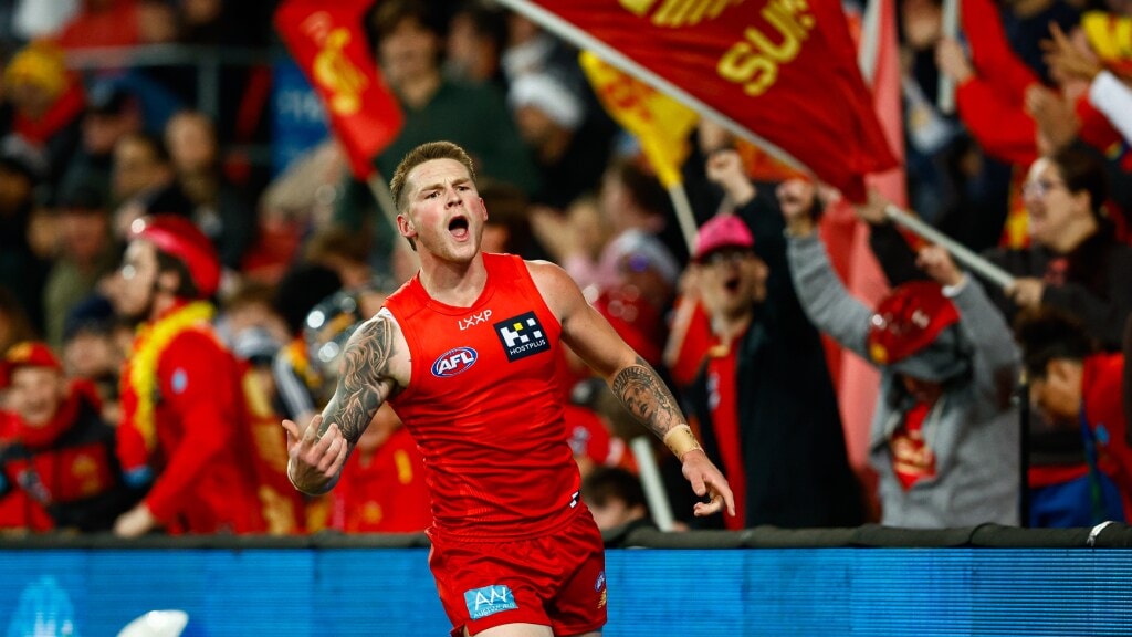 Humphrey gets the crowd rocking with big-time play