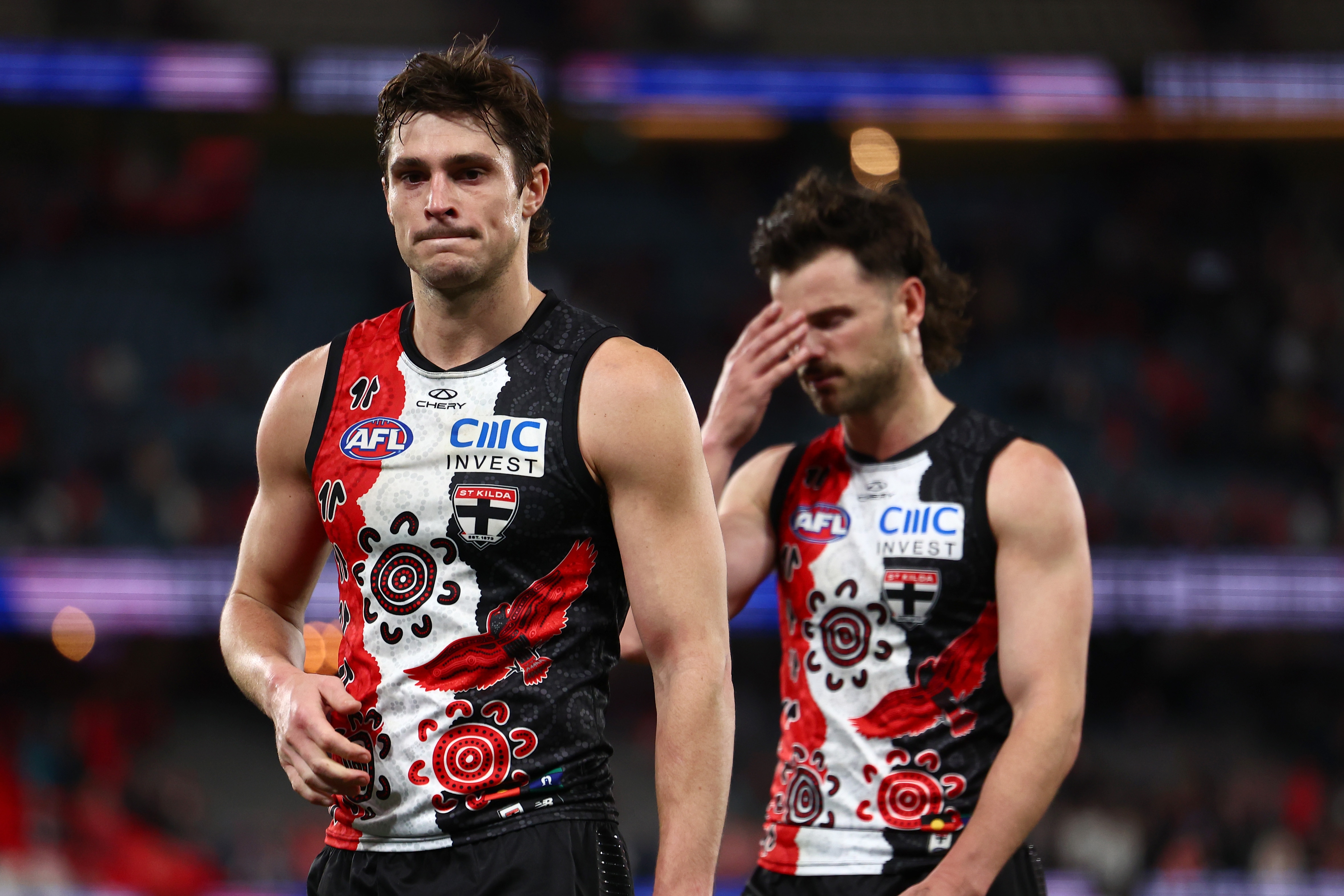 Saints skipper wants to stay put despite shock sub call