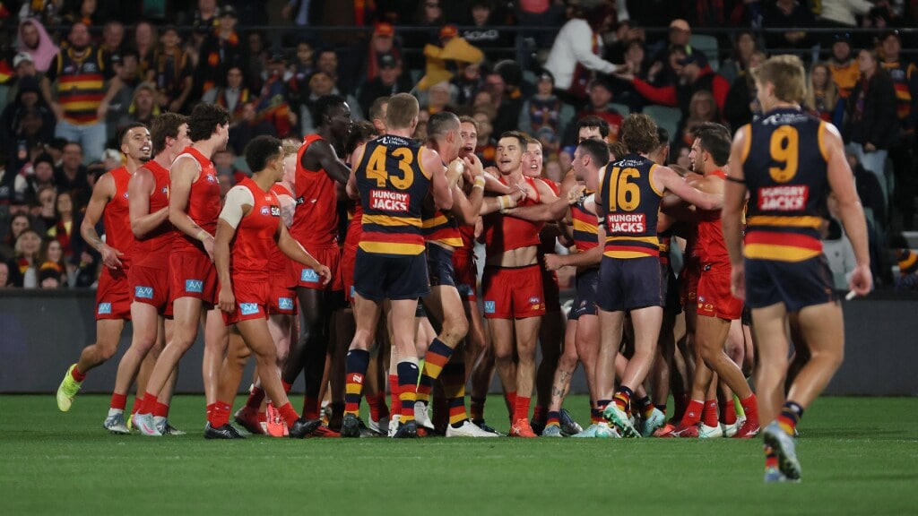 Tensions explode late as Crow lets Sun know all about his work