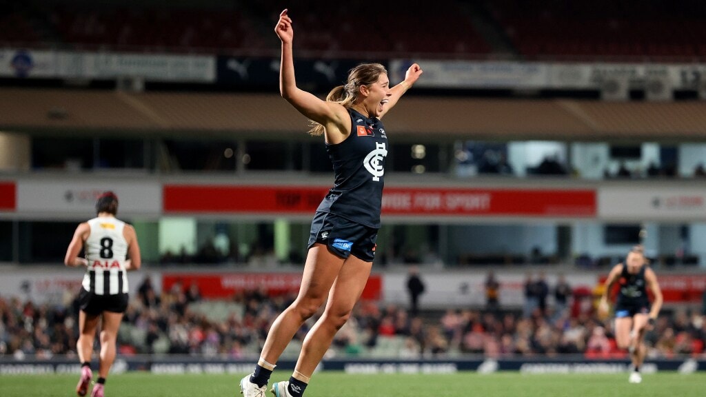 Poppy pops up: Young talent takes off early