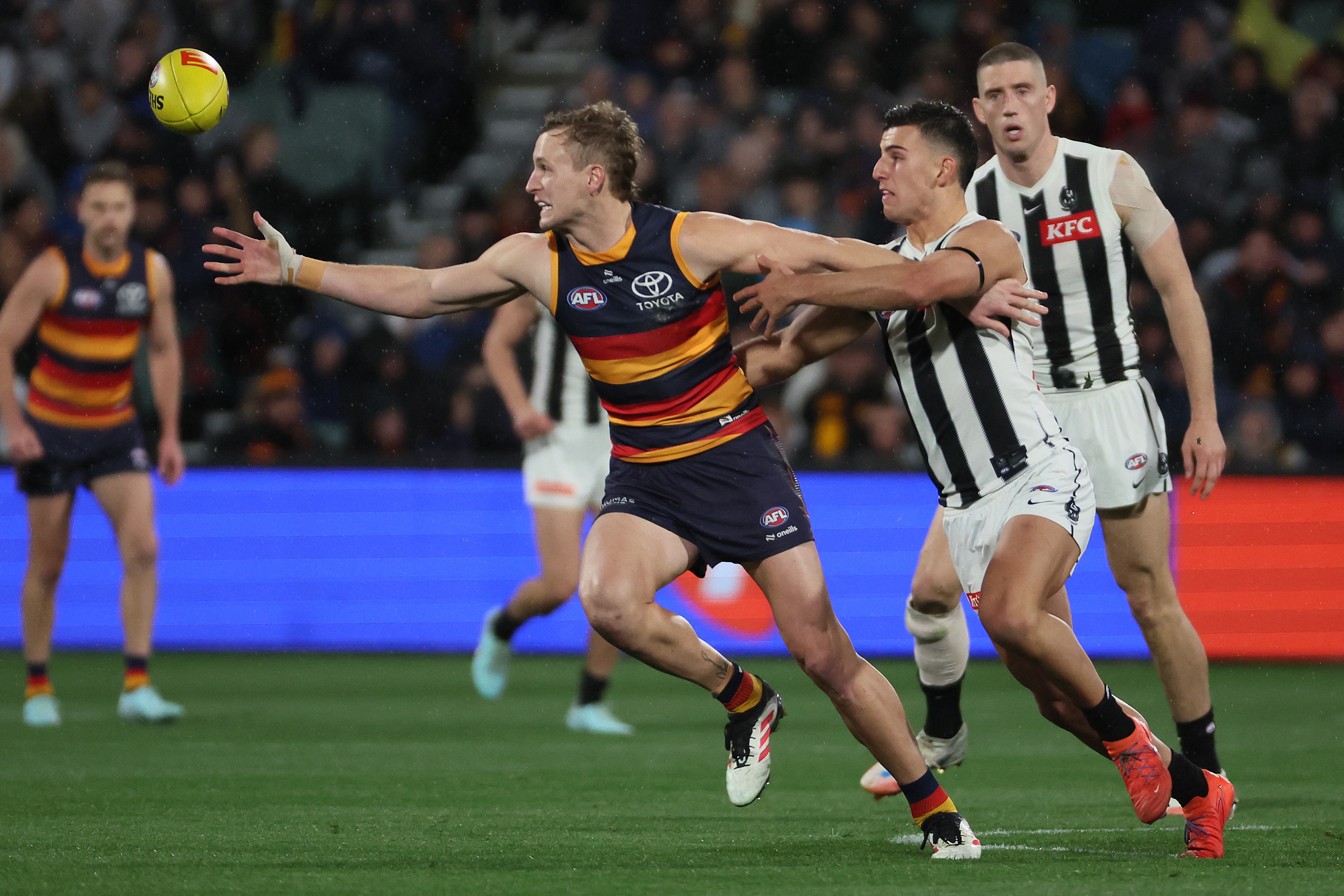 Brownlow predictor: Race for 'Charlie' down to three players