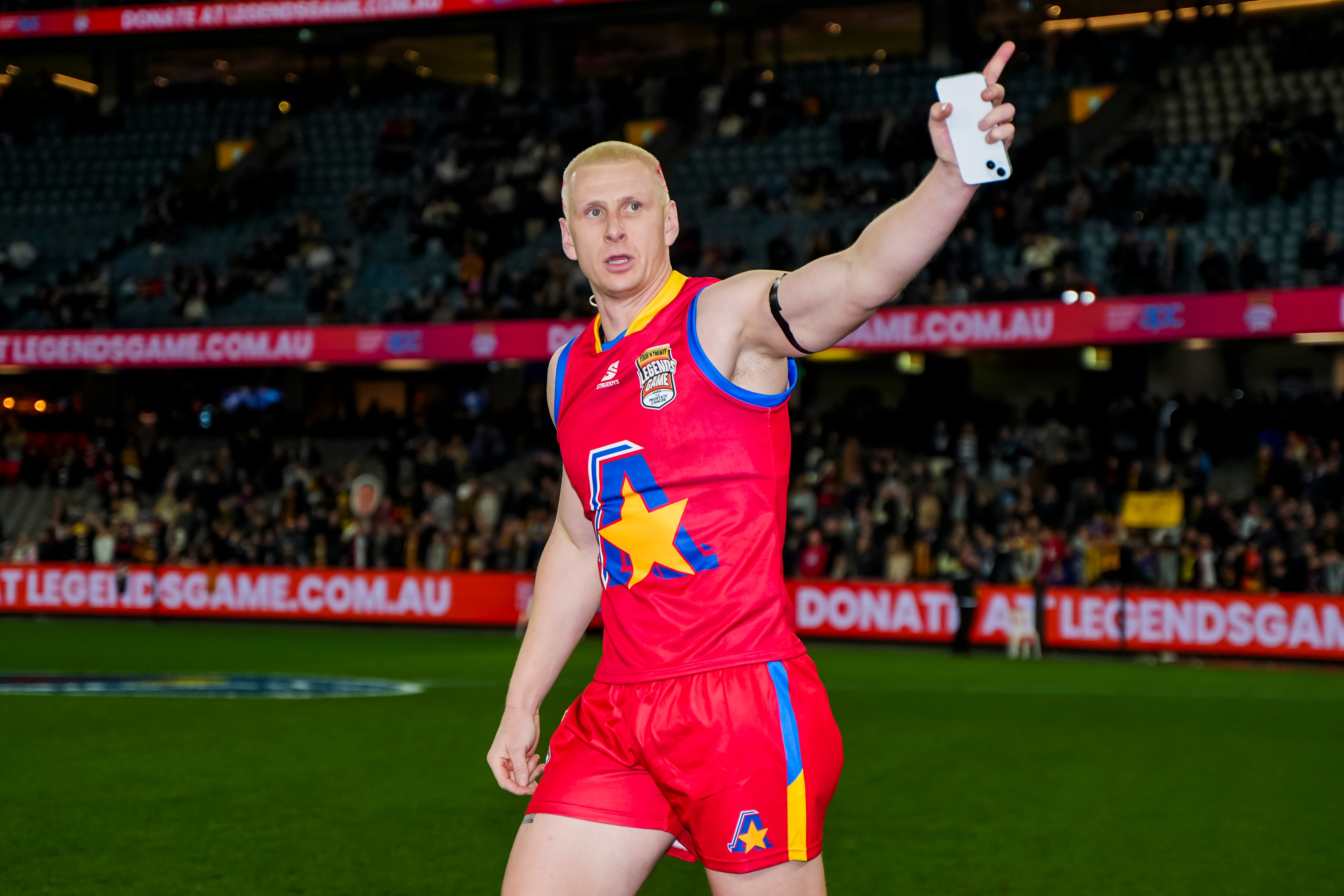 AFL Teams Up with DanDoesFooty to Present the Ultimate Footy Watchalong