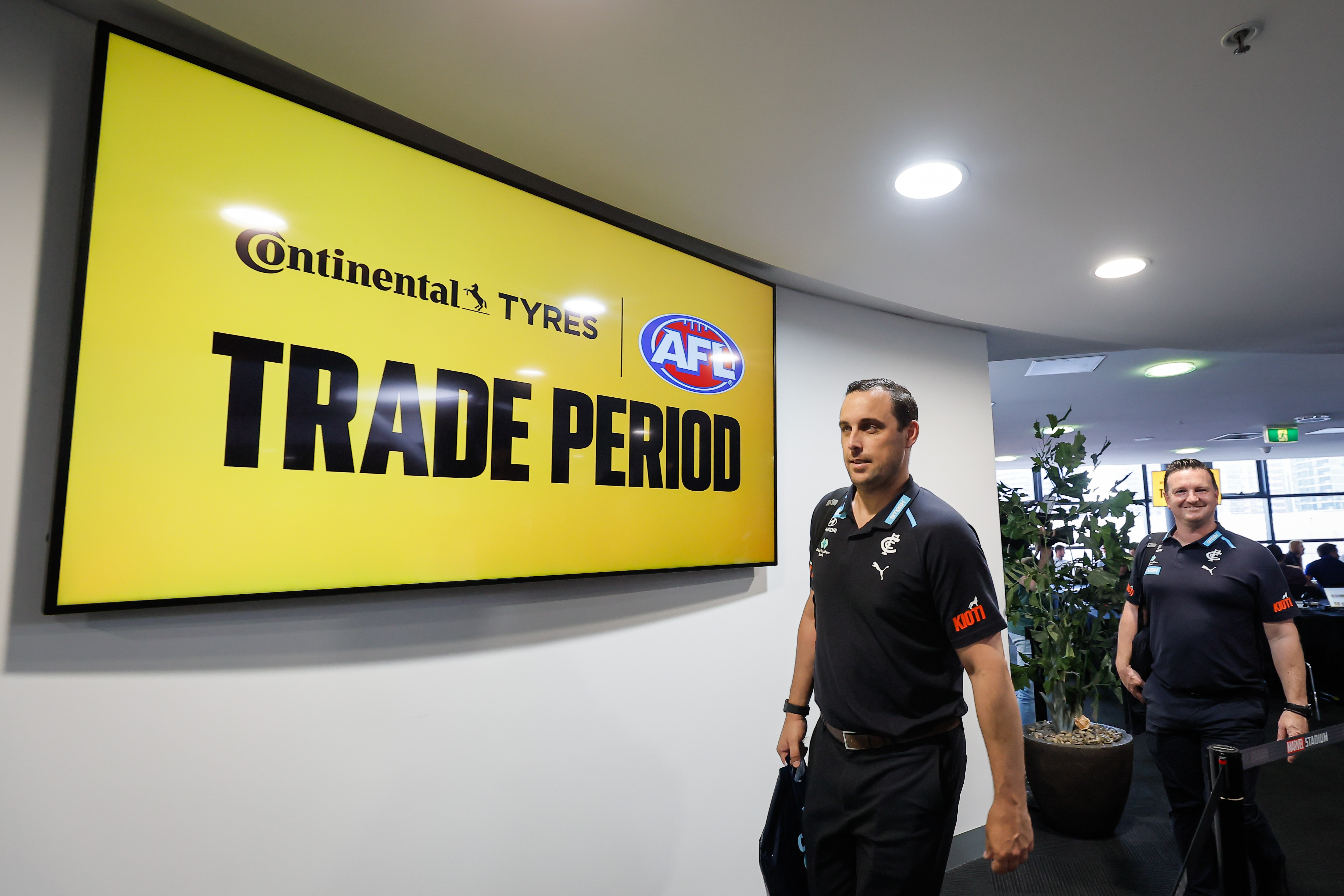 Trade talks gather pace as 13 clubs meet in Melbourne