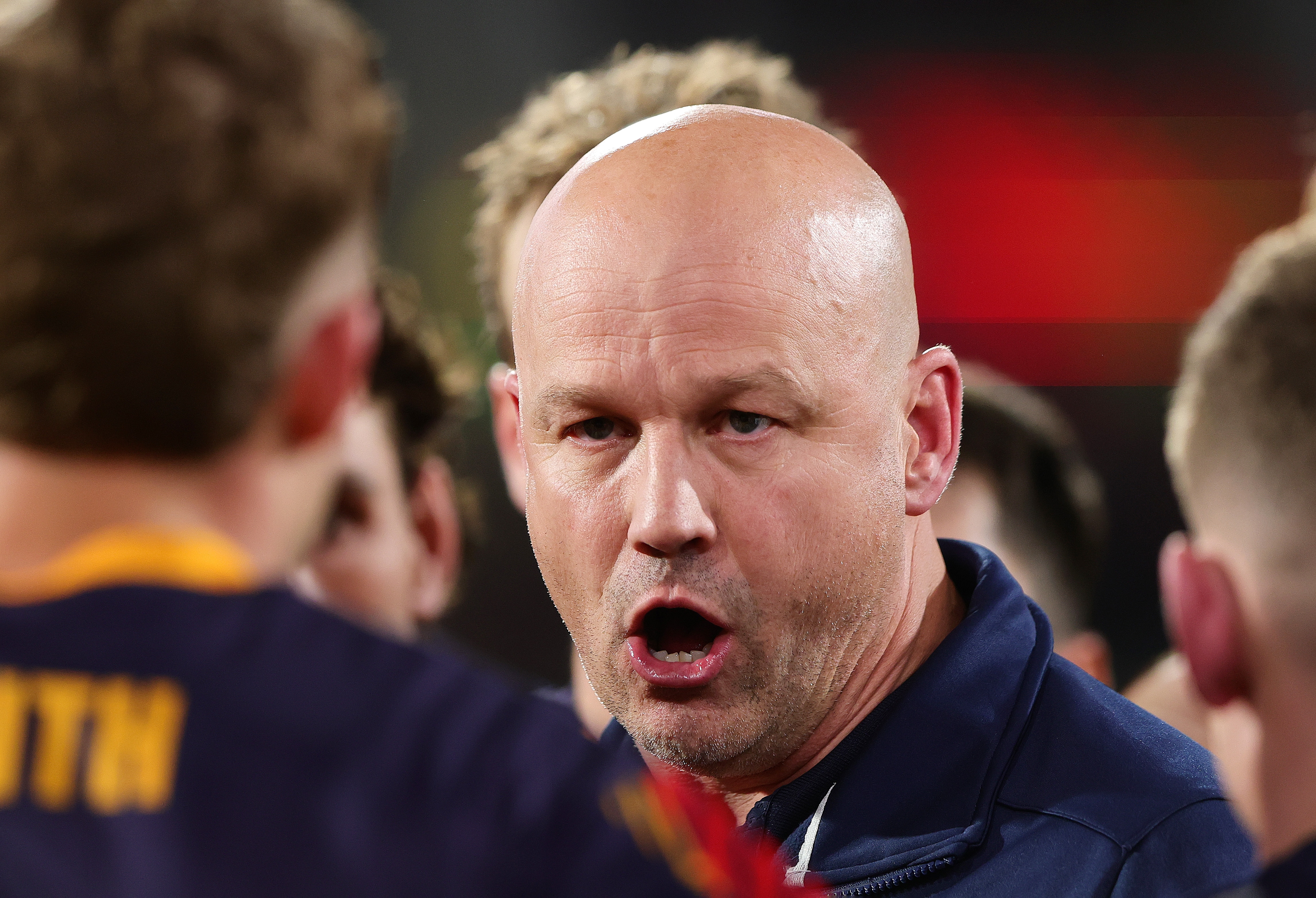 'I'm not a fan of booing': Nicks urges Crows fans to change