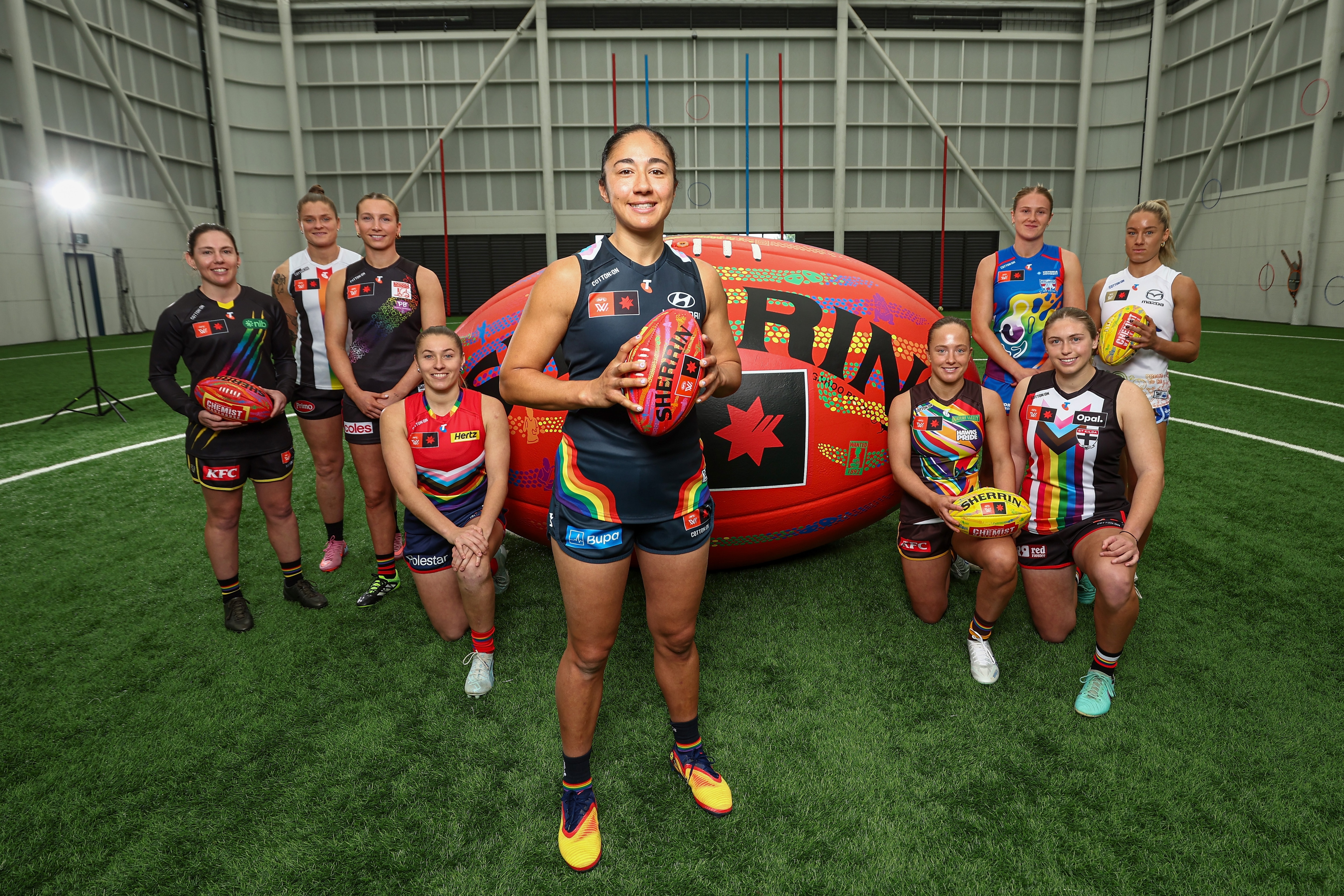 Stop 'punching down' and embrace role-model status, Vescio urges AFL ...