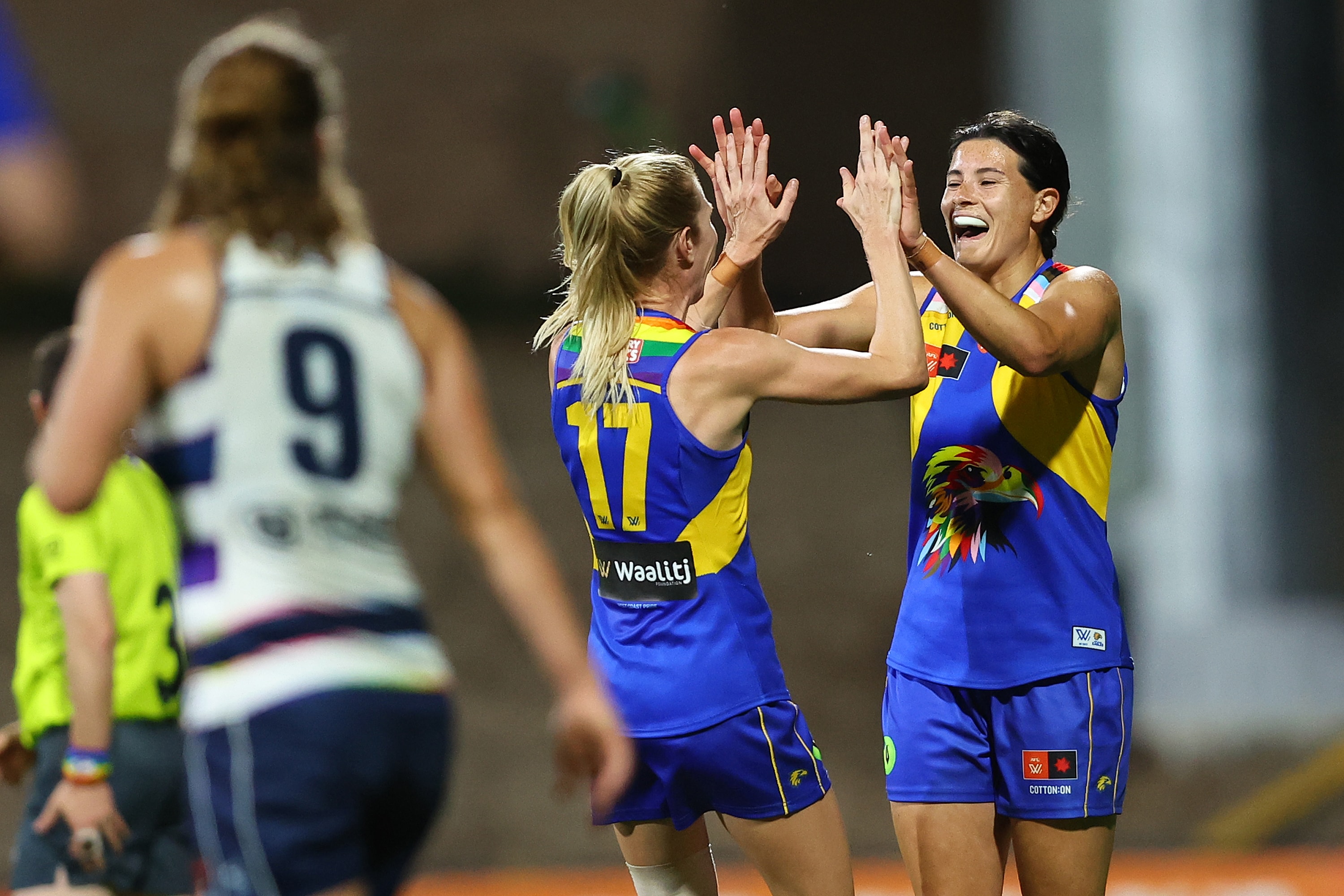 Eagles consolidate top-eight spot as Cats stumble