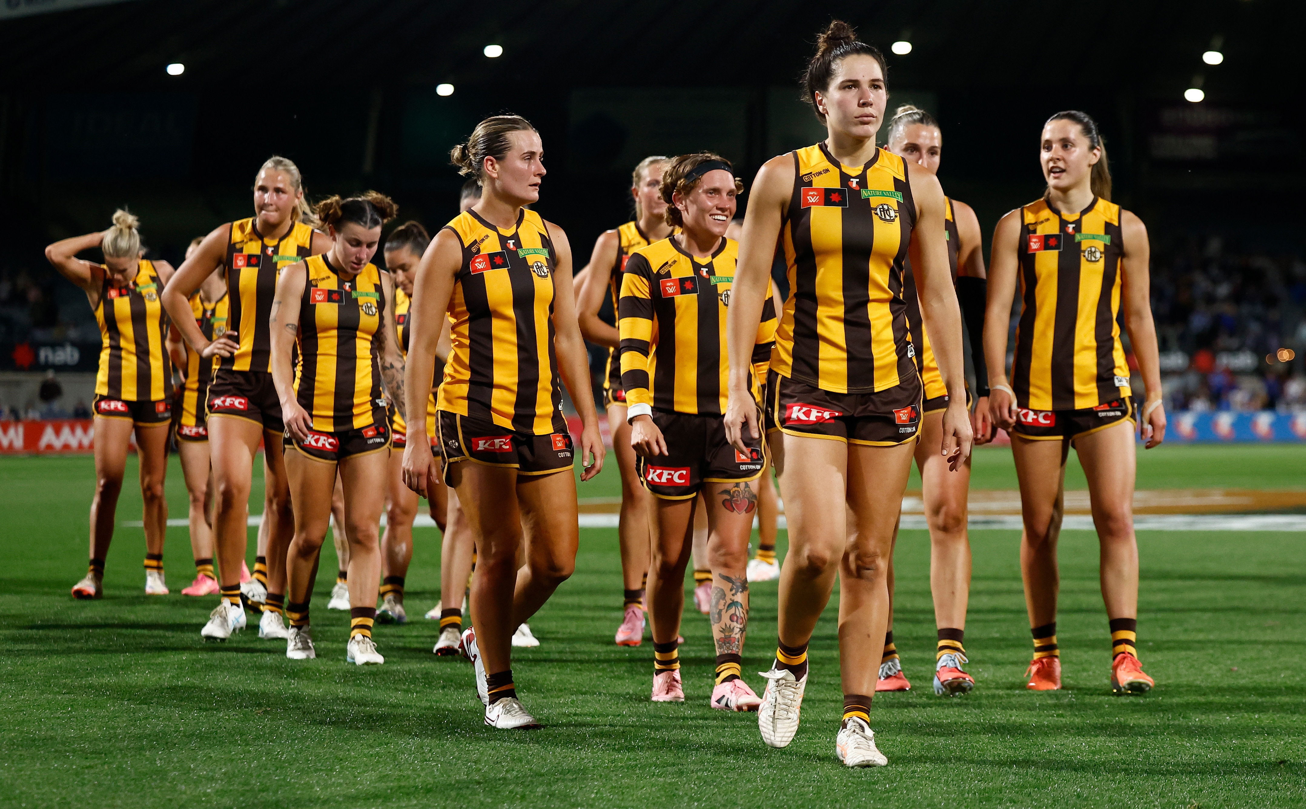 Dees, Hawks must buck this trend to keep seasons alive