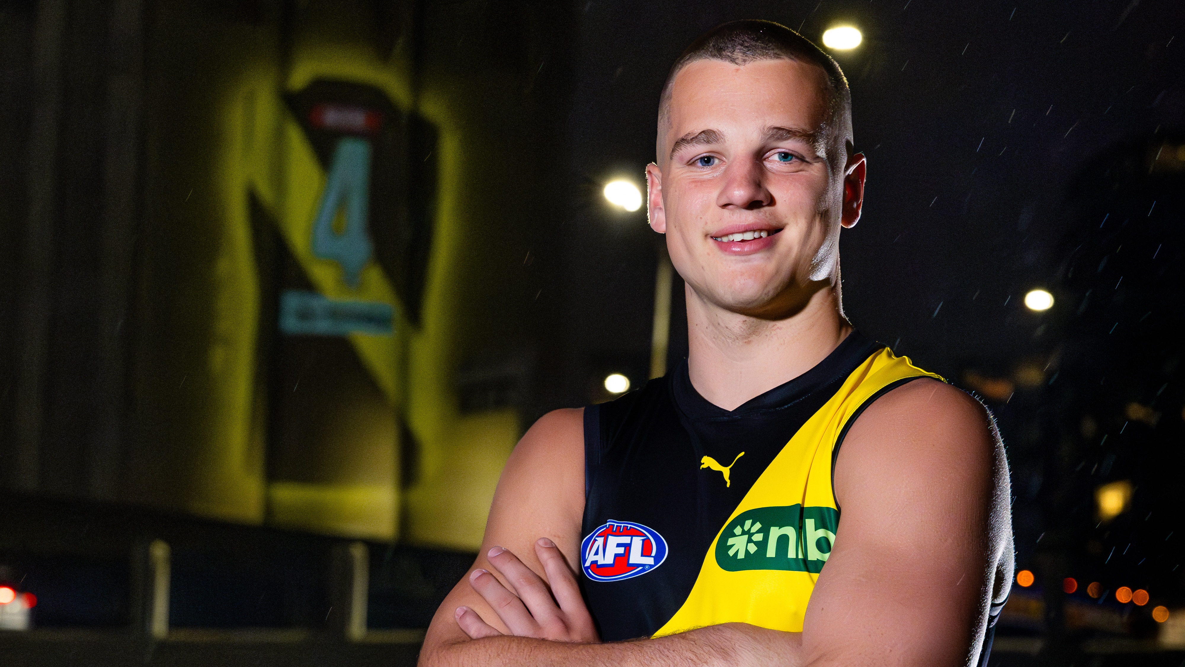 'Dusty clone' takes on famous No.4 guernsey at Tigerland