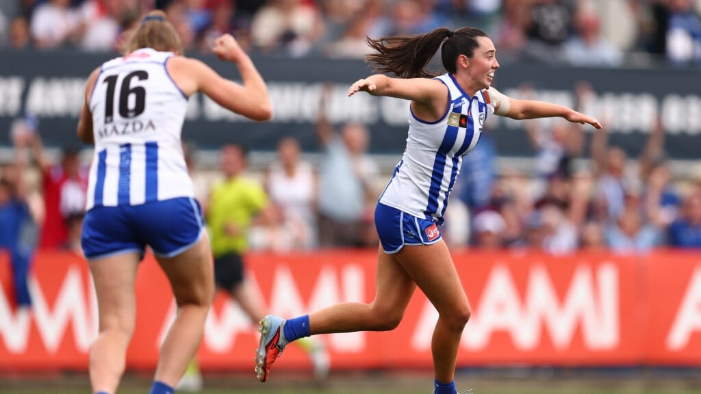 Watch Bogue’s stunning three-goal showing in prelim thriller