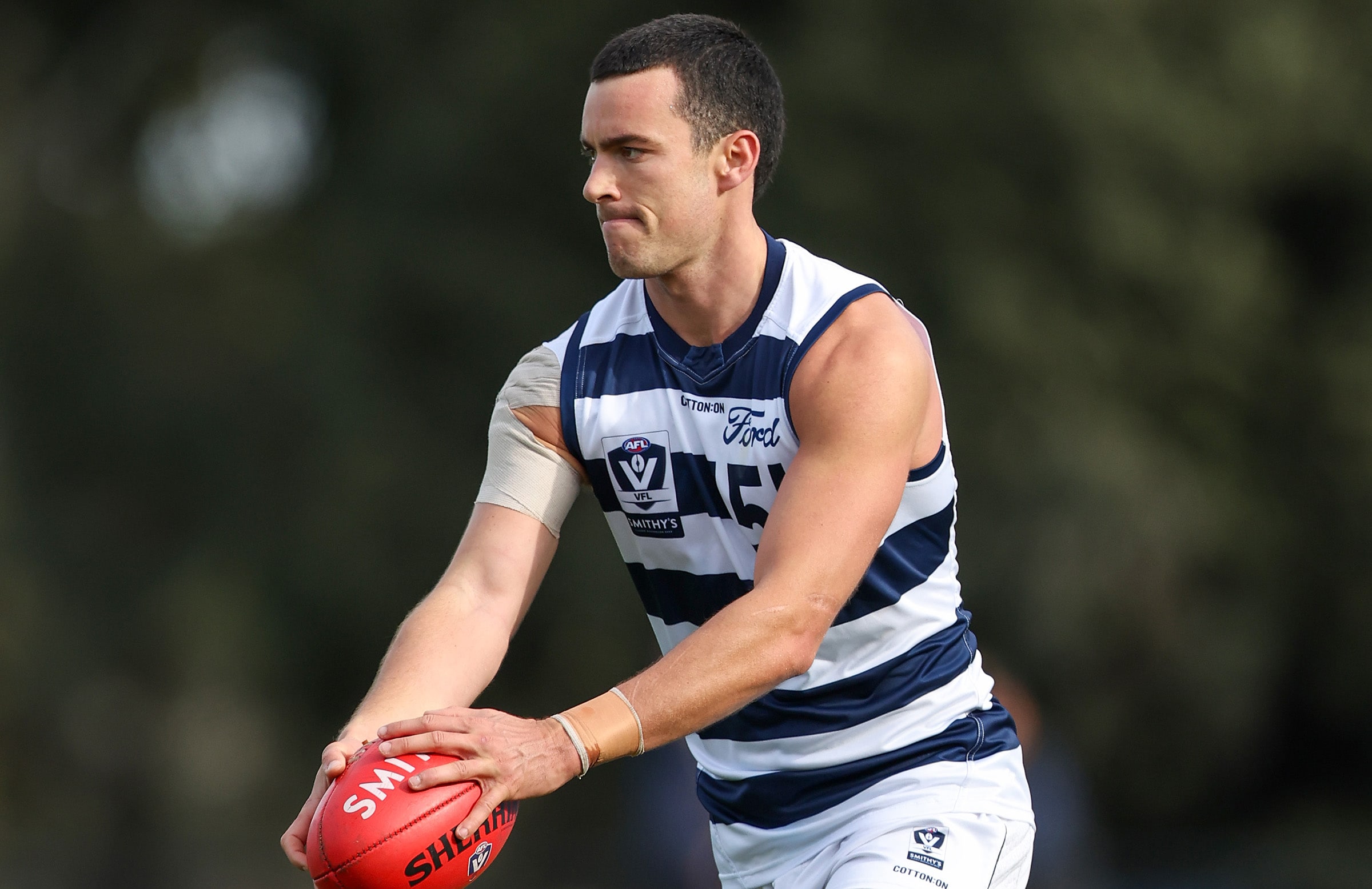 Defender joins Magpies' recruiting team, VFL side