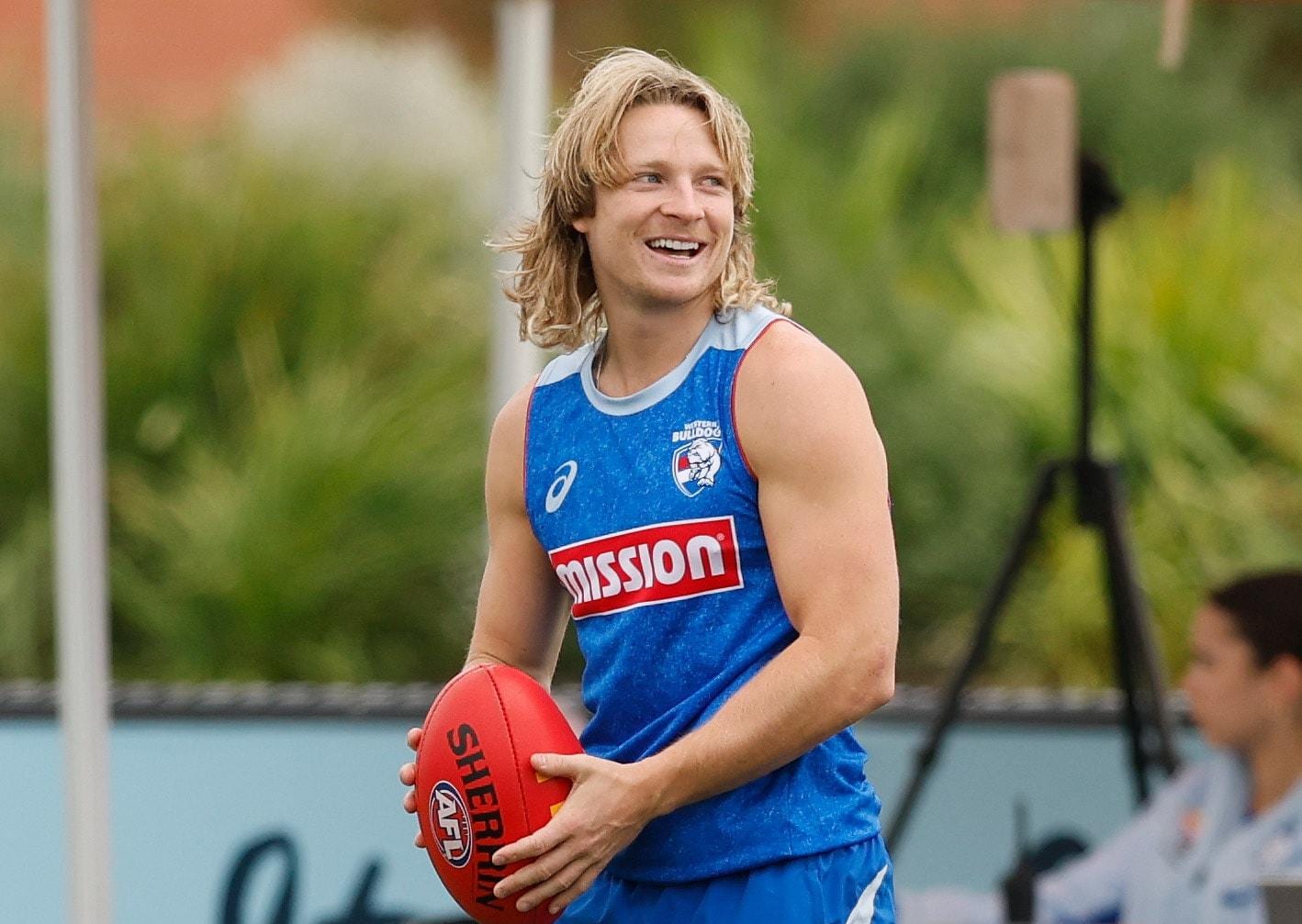Weightman on track for shock return, ruck still in protocols