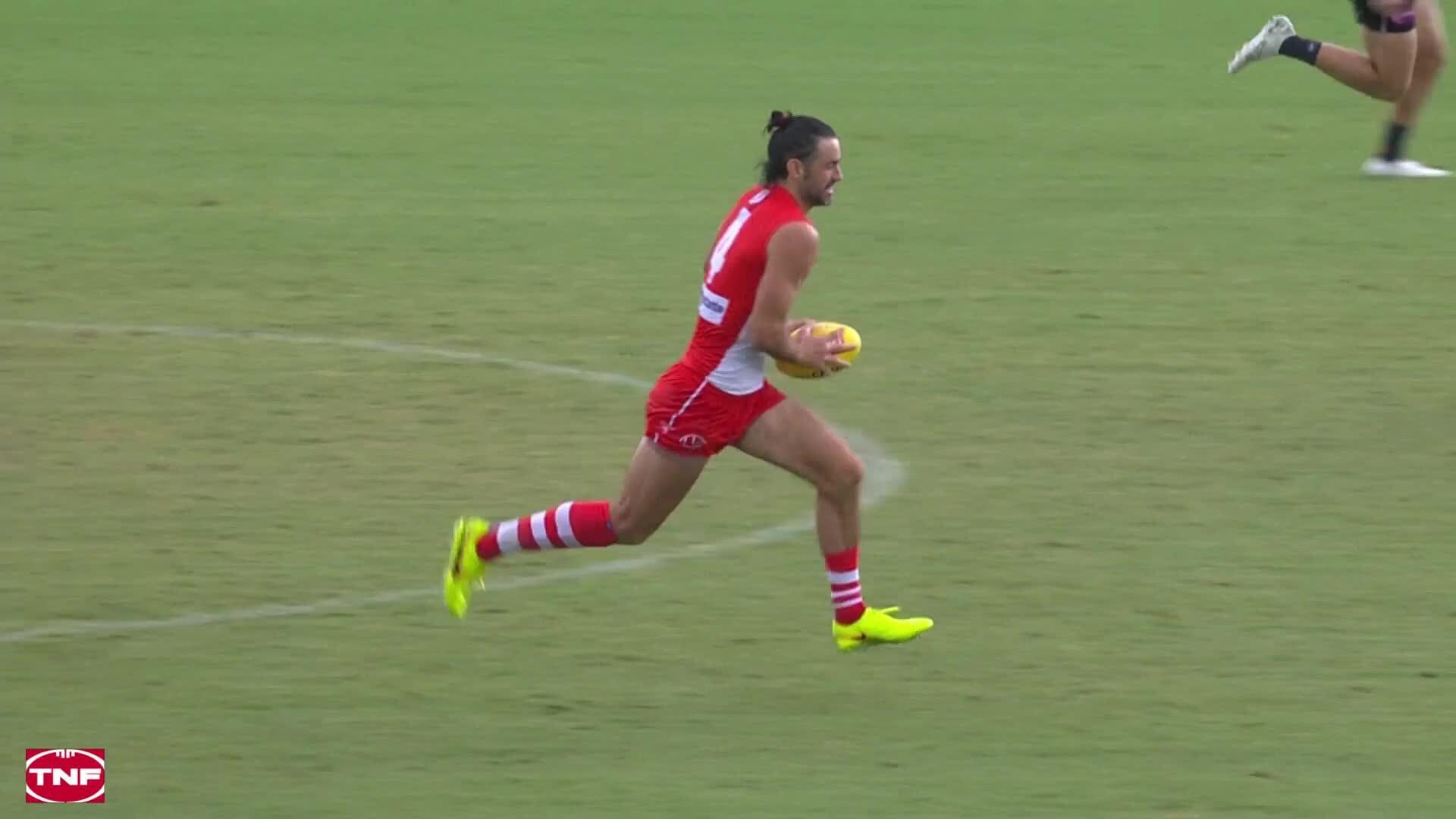 Electric Grundy bolts like a mid to bring Charlie another
