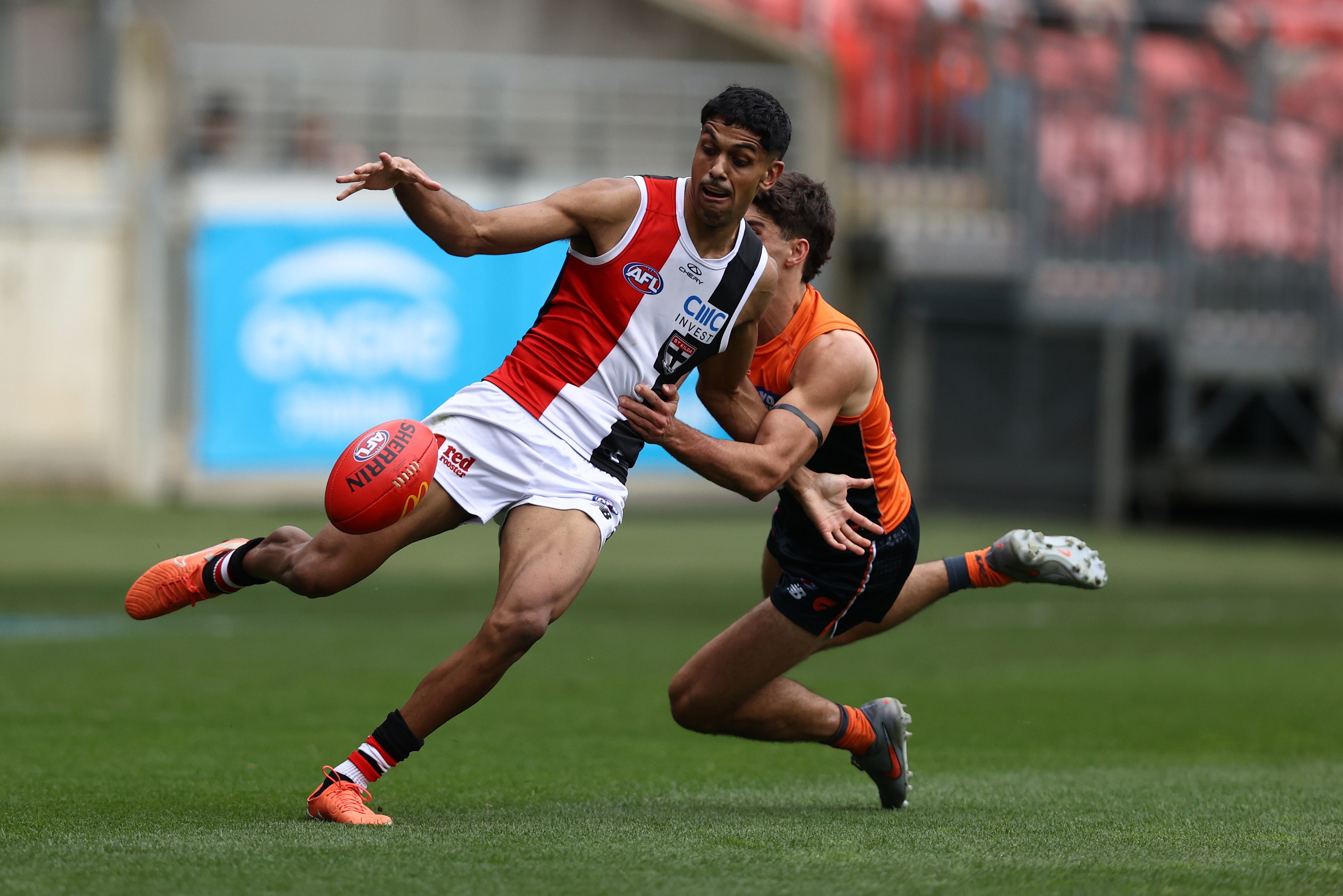 LISTEN: Replacing Nas, trade targets, best captains, news, more