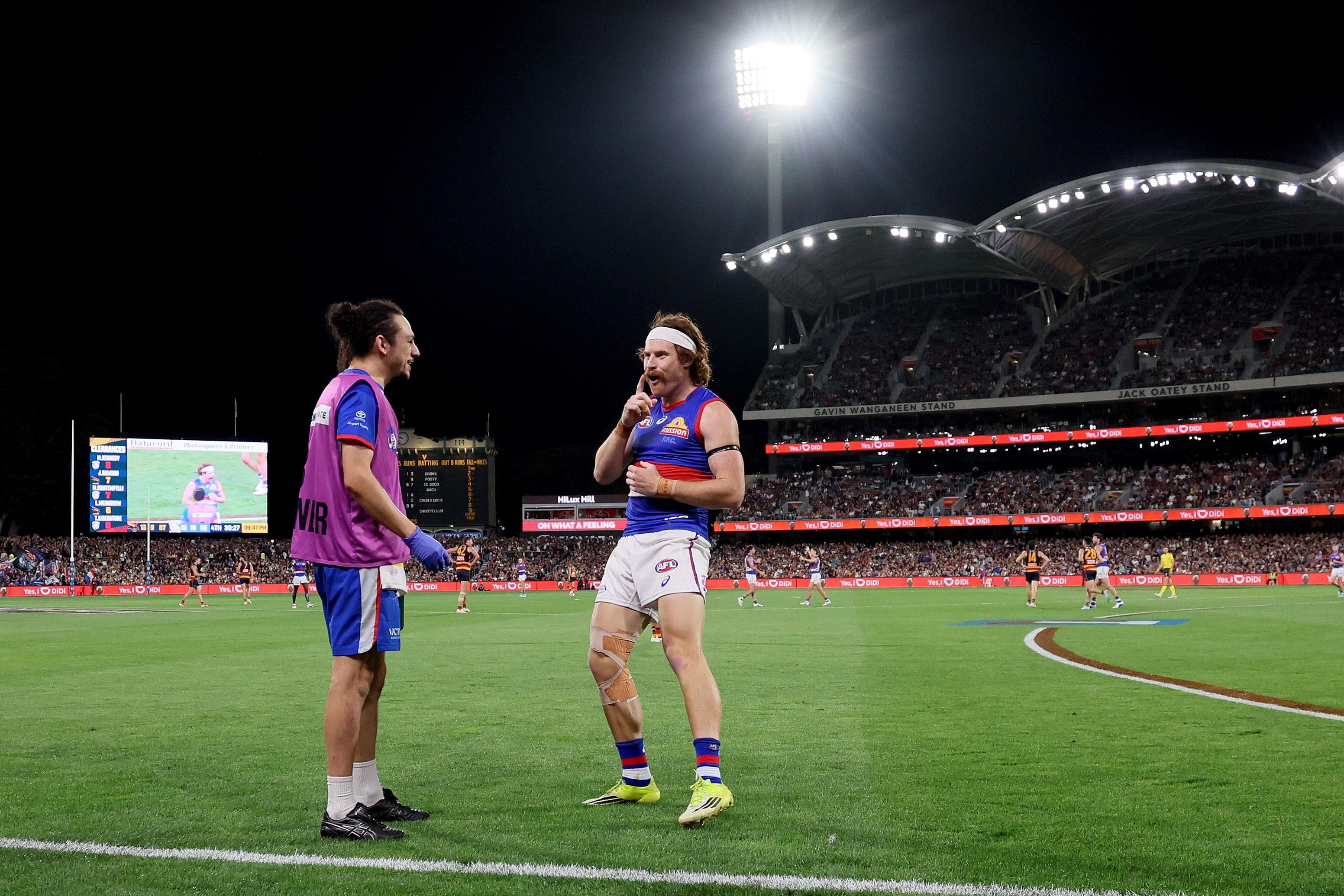 Unlikely hero emerges as Dogs deny fast-finishing Crows