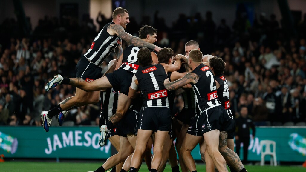 Four-year wait over: Steene swarmed after debut goal