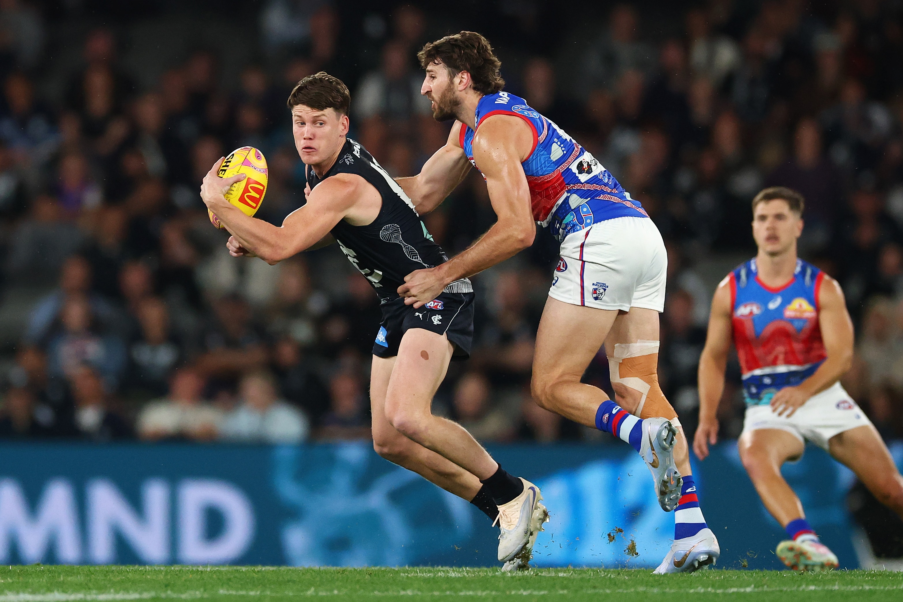Final teams locked in as Blues enter new era against Dogs. Follow LIVE