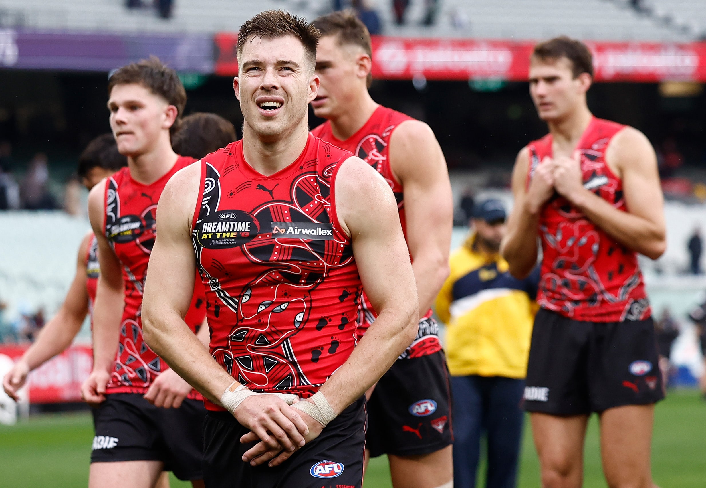 Bombers great laments club 'in crisis' ahead of Dreamtime clash