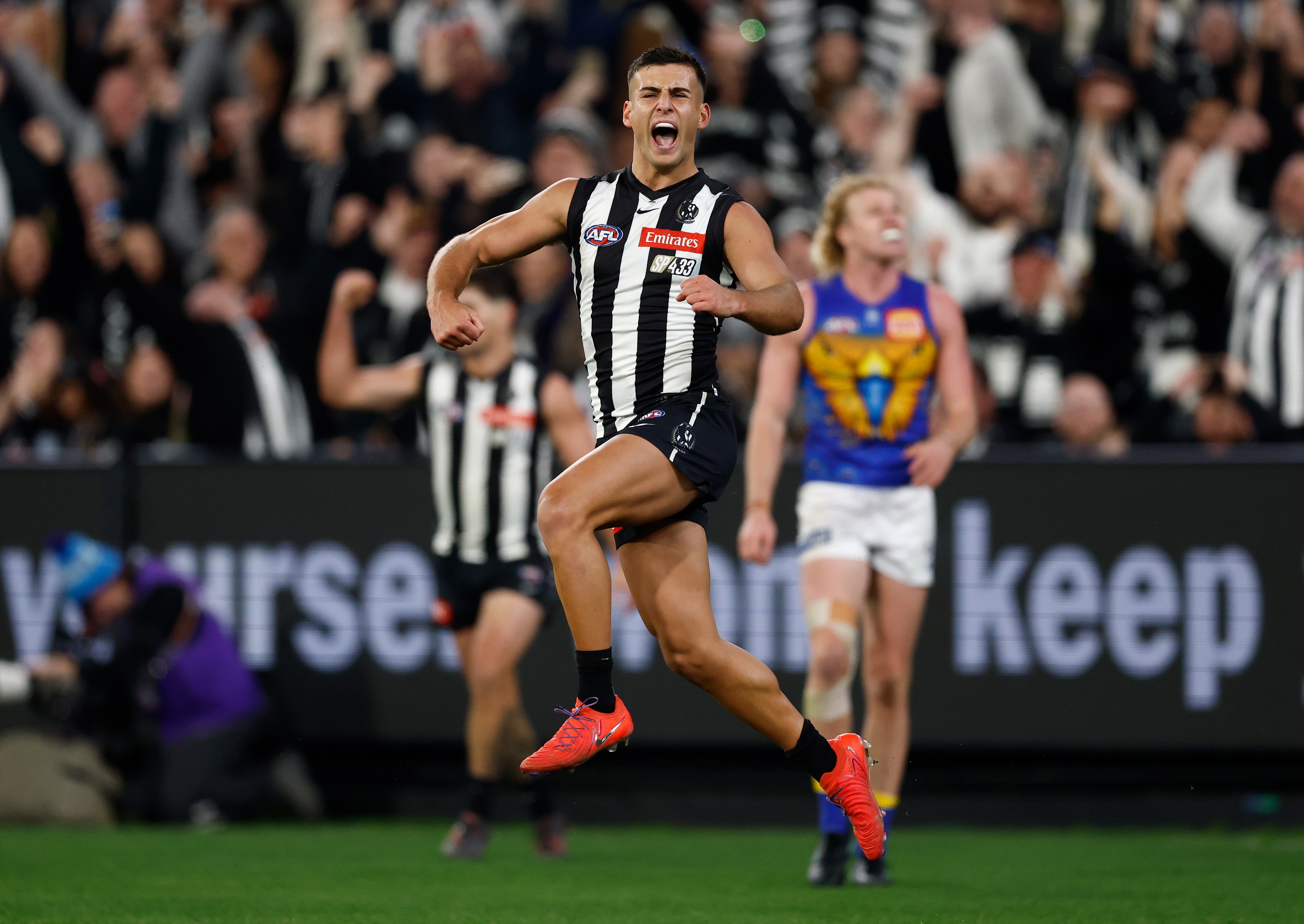 Coaches' votes, R11: Pies star skips ahead, four perfect 10s