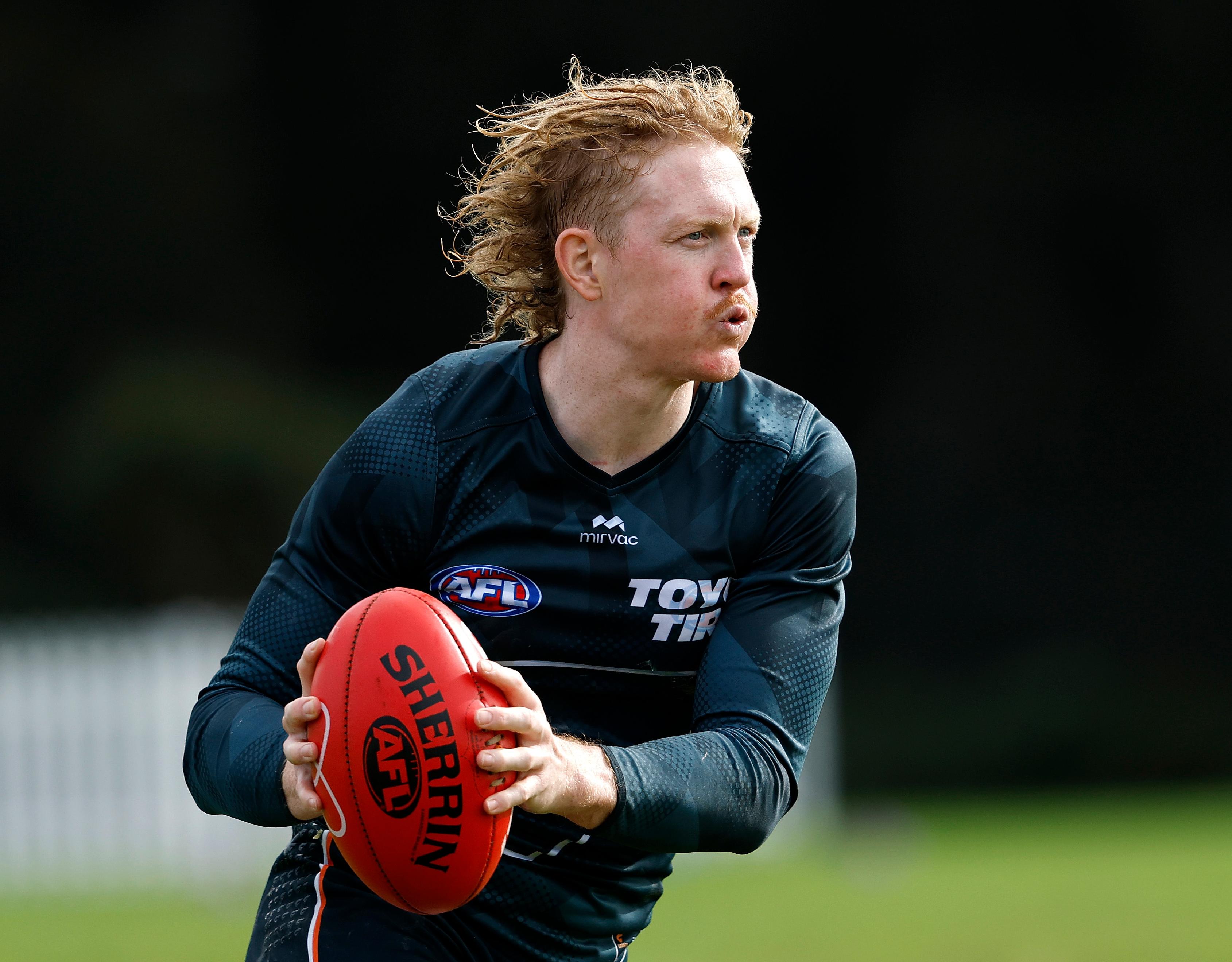 'There are three of us': Oliver keen to share focus with fellow ex-Dees