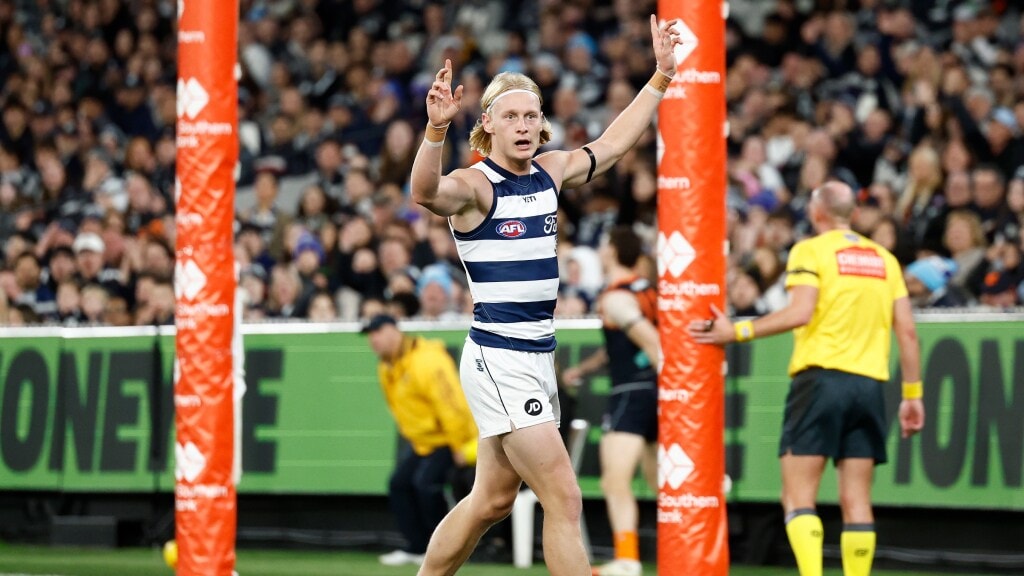 ‘That is nuts’: Cat conjures crazy goal from wild angle