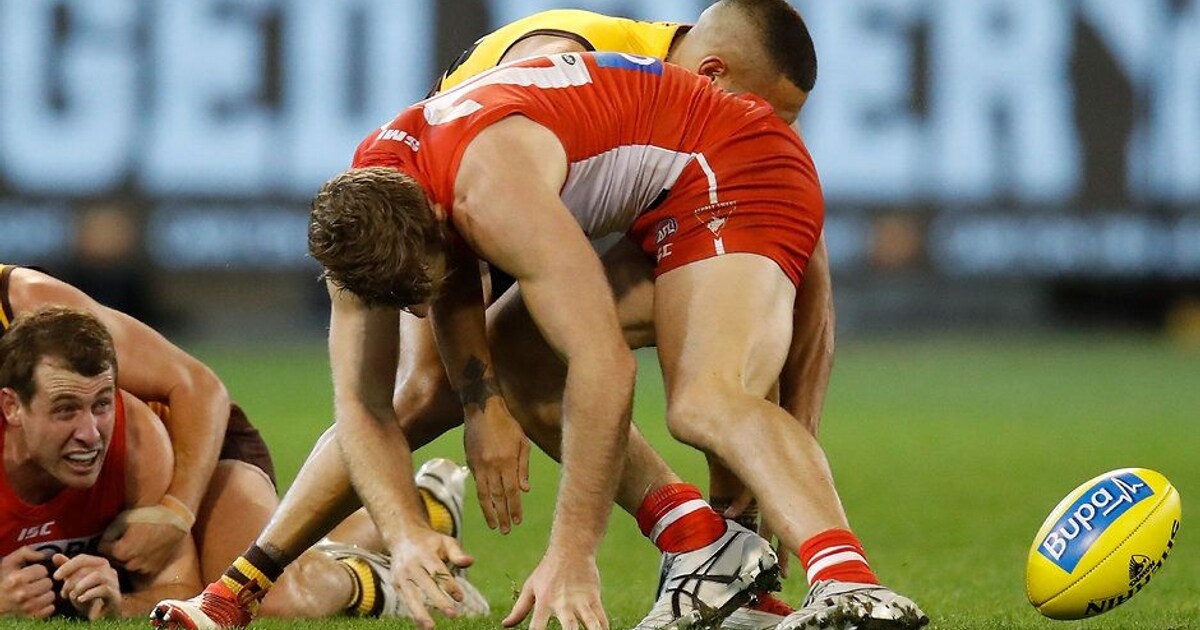 Star Swan cleared over forceful Hawk bump