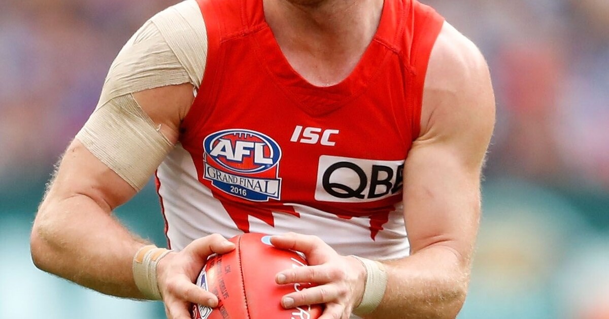 Hawks, Swans agree deal for Mitchell