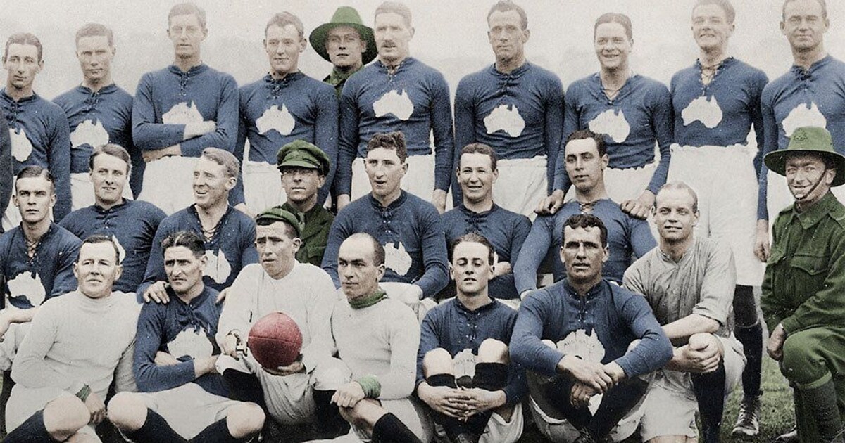 October, 1916, London: Why soldiers played Australian footy in a time ...