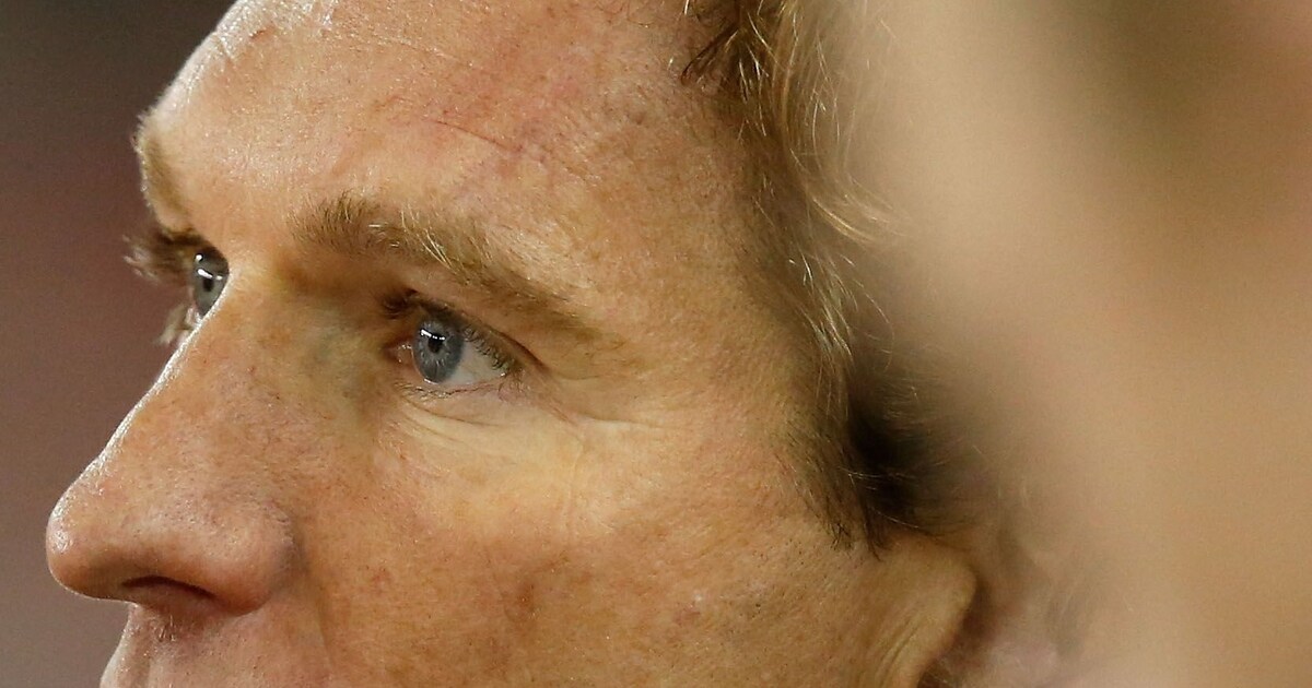 Heppell backs Hird but 'Lethal' says Dons need 'fresh start'