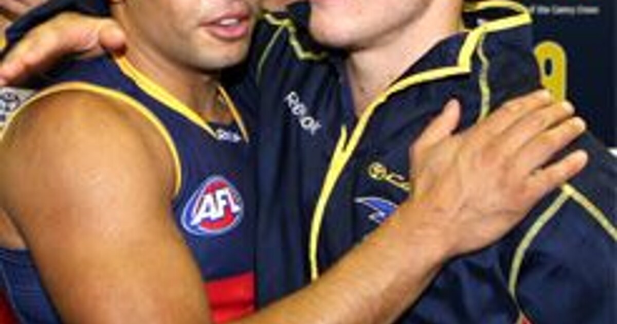 Coaches give Douglas perfect 10